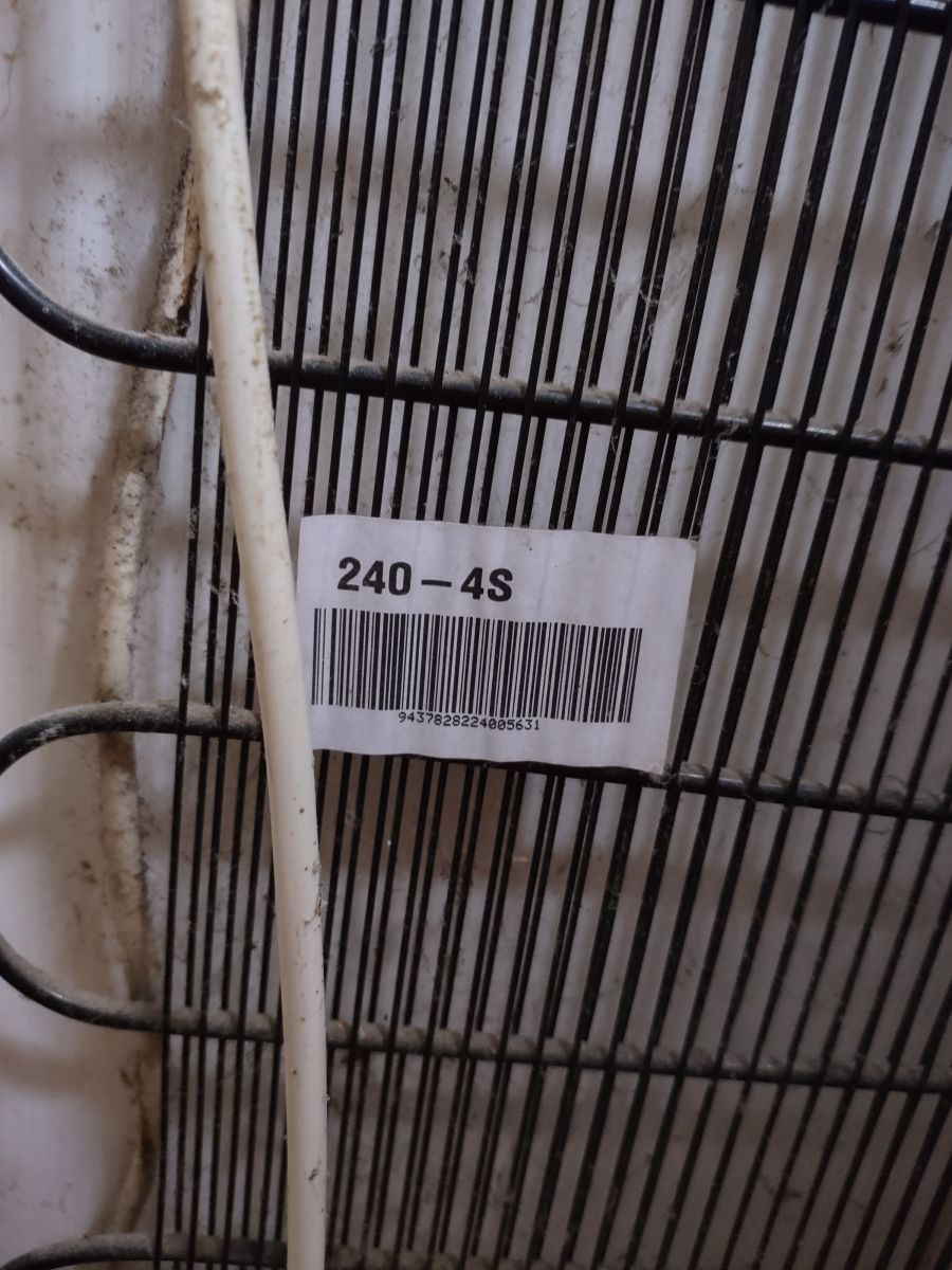 [Oddam za darmo] Lodówka Electrolux 240 4S - uszkodzona uszczelka i klamka, sprawny agregat