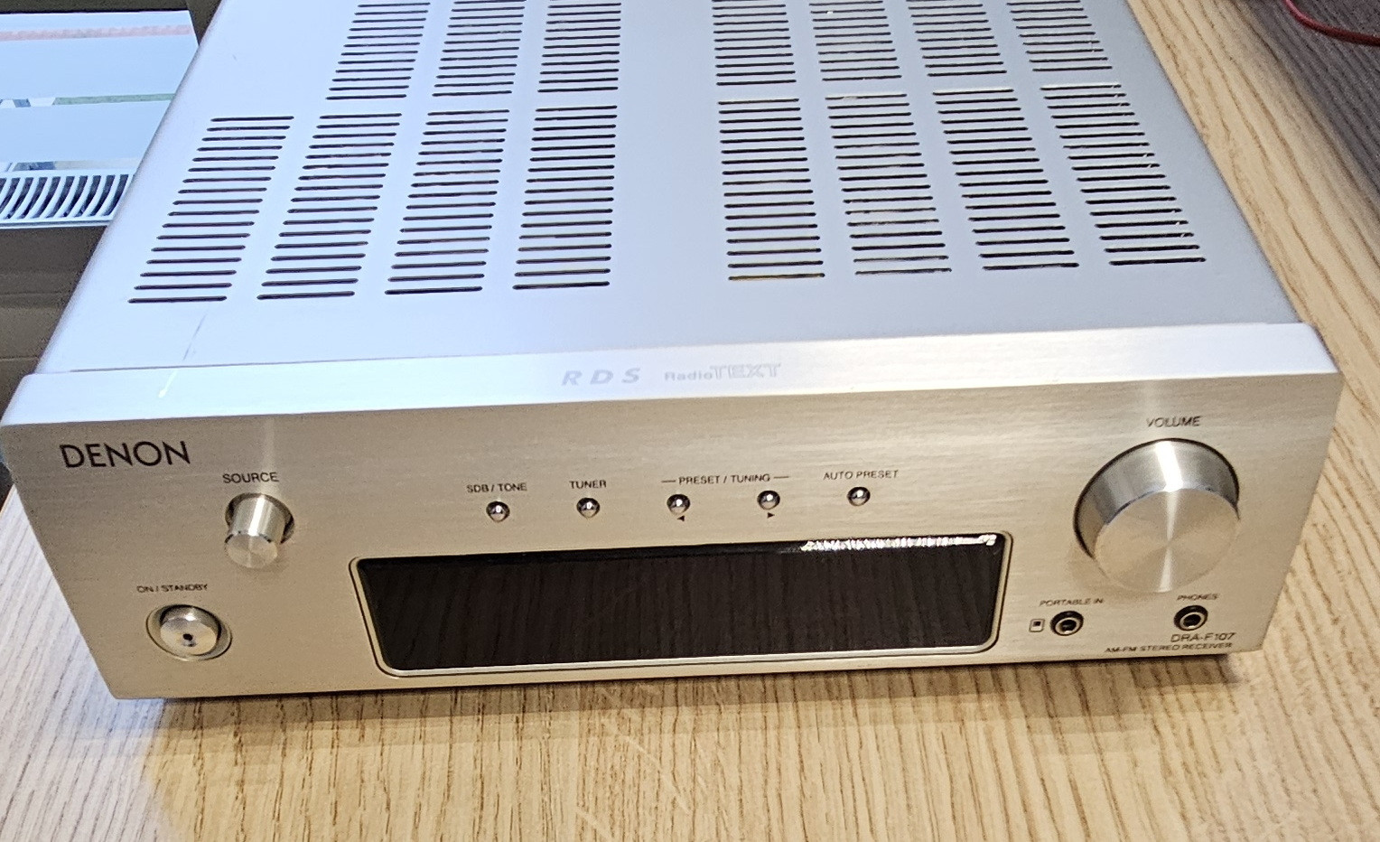 [Sprzedam] Wieża Denon D-F107 Tuner CD Wzm DRA-F107+DCD-F107