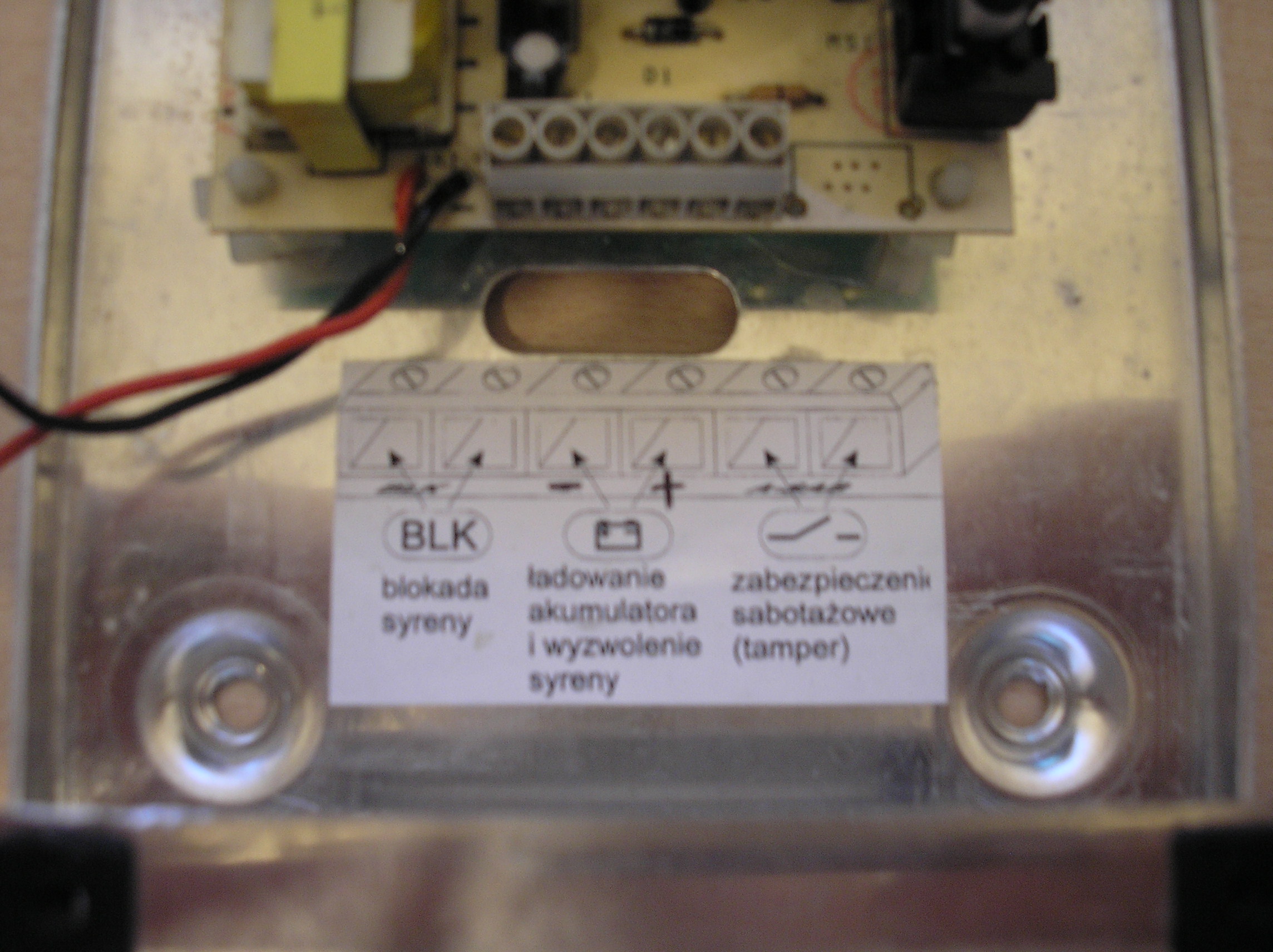 DSC PC1550/3000 - sens podłączenia przekaźnika do sygnalizatora?