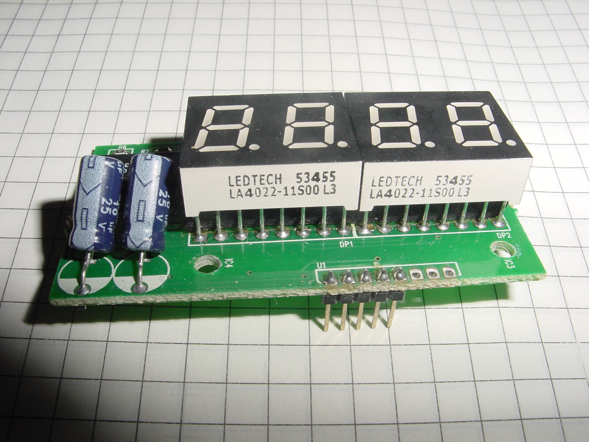 Atmel Display - Jak uruchomić i wykorzystać moduł z demontażu?