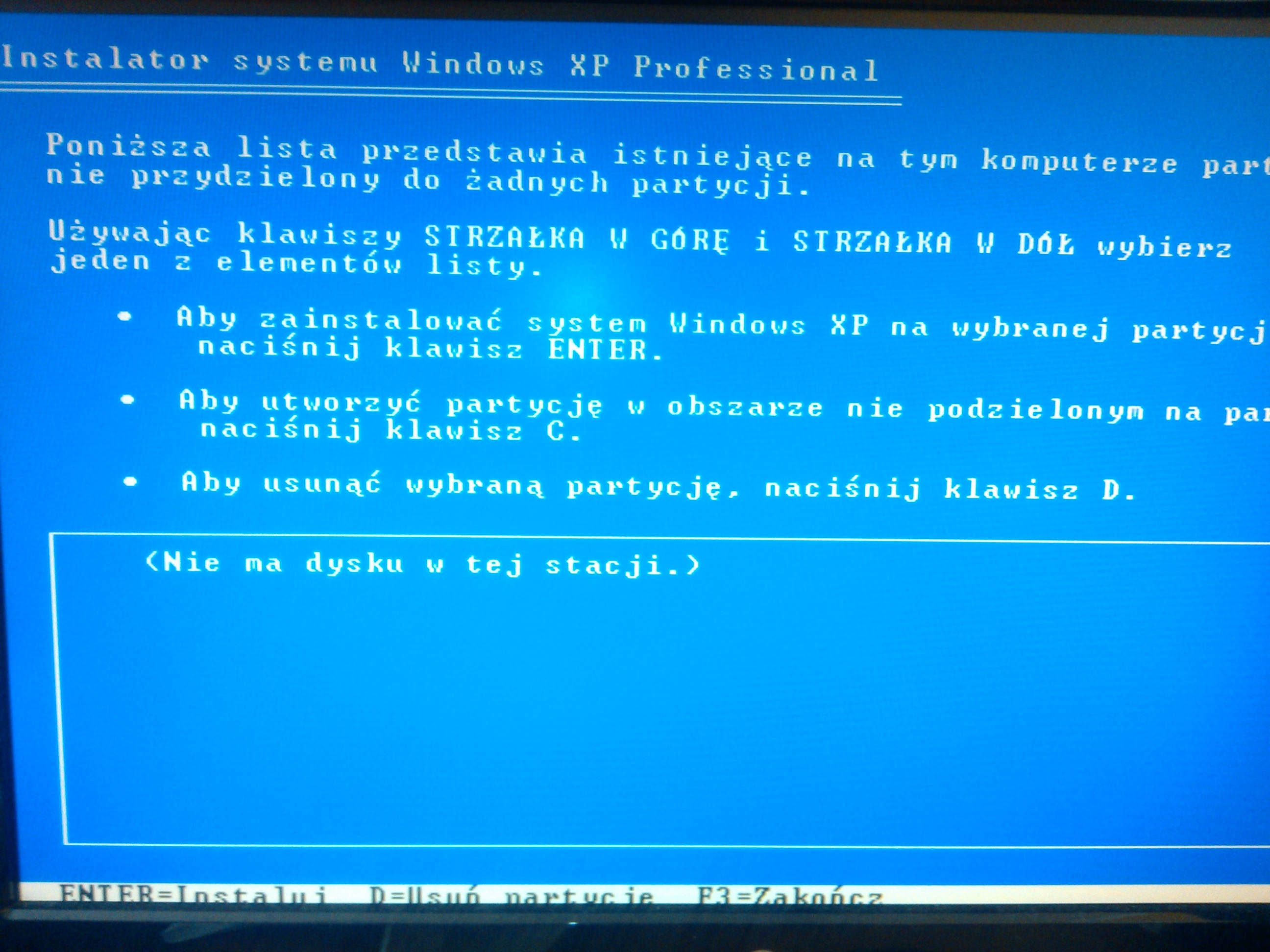 Windows XP nie uruchamia się, błąd pliku SYSTEM32/CONFIG/SYSTEM ...