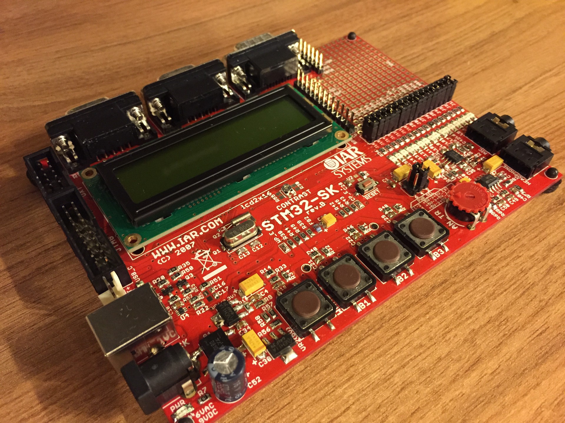 [Sprzedam] STM32 zestawy z programatorami STM3210E-EVAL, STM32-SK IAR, STX-RLINK