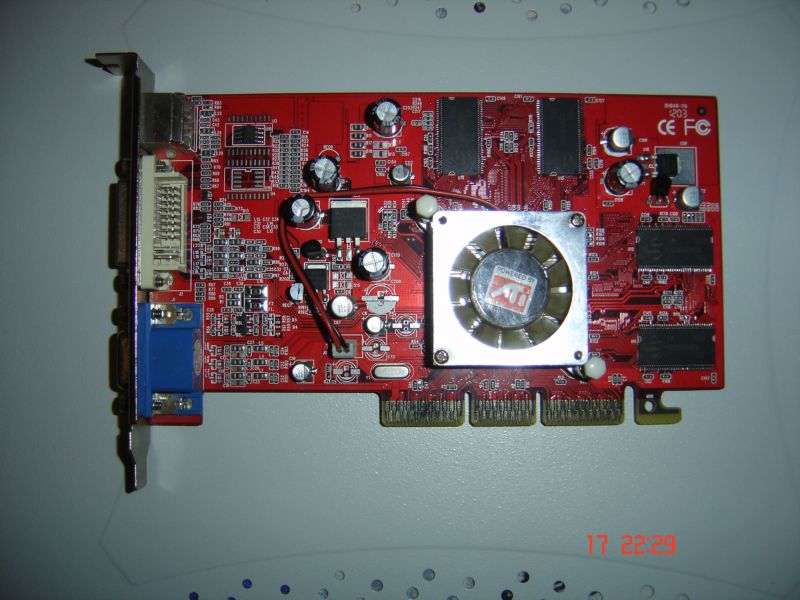 ATI Radeon 9000 - BIOS do karty z 128MB pamięci SPECTEK
