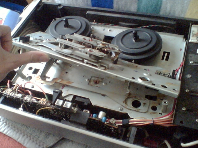 Magnetofon Uwertura M1417 S - Instrukcja montażu mechanizmu krok po kroku