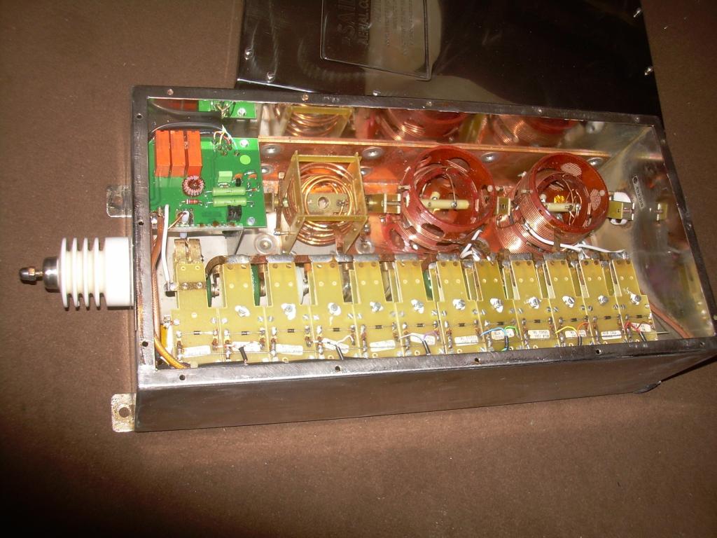 Dokumentacja tunera AT2112 i nadajnika T2131 SAILOR do 600W nadajnika ...