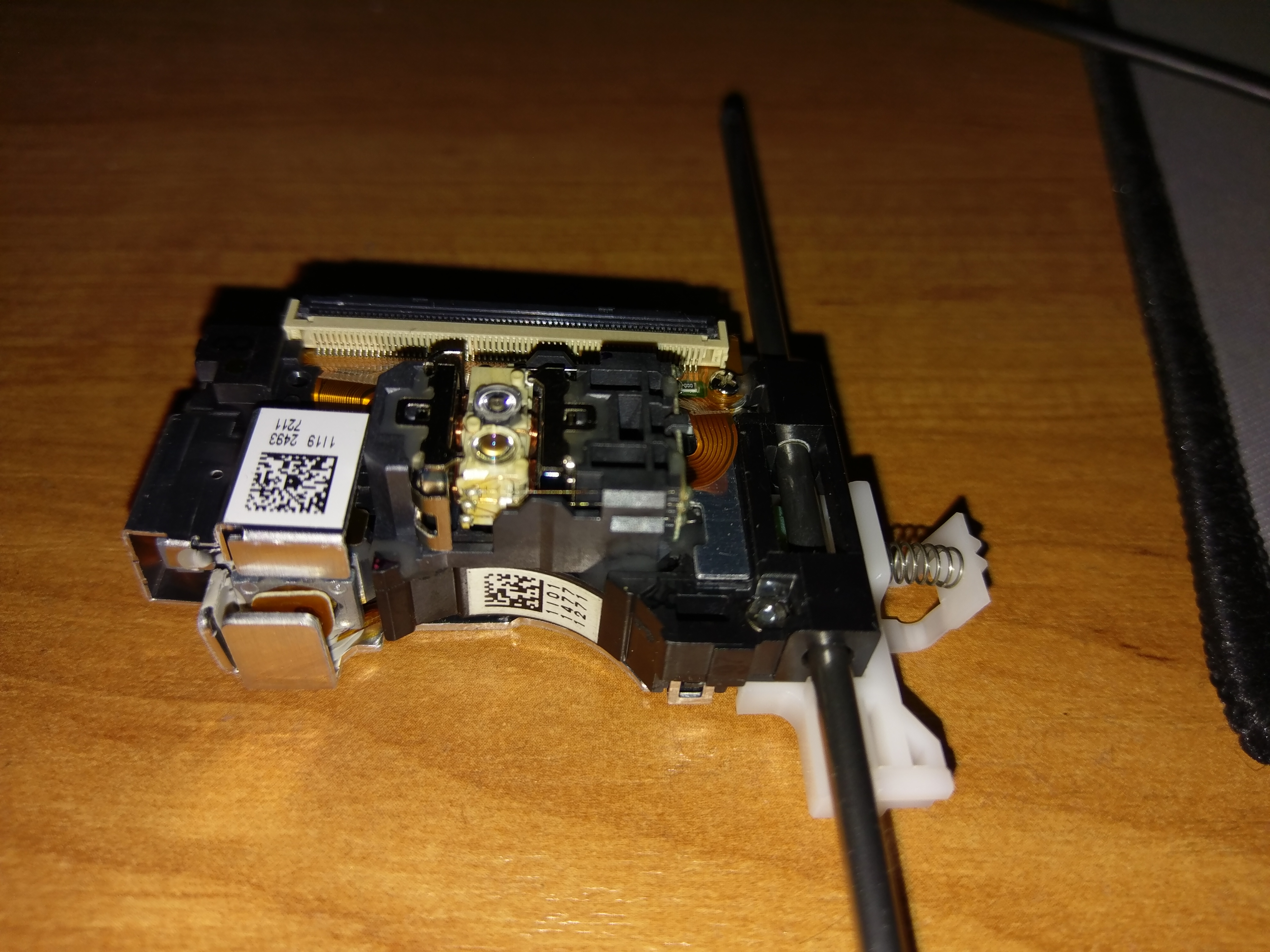 Jaki typ lasera do nagrywarki LG BH10LS38? Szukam zamiennika, zdjęcia w ...