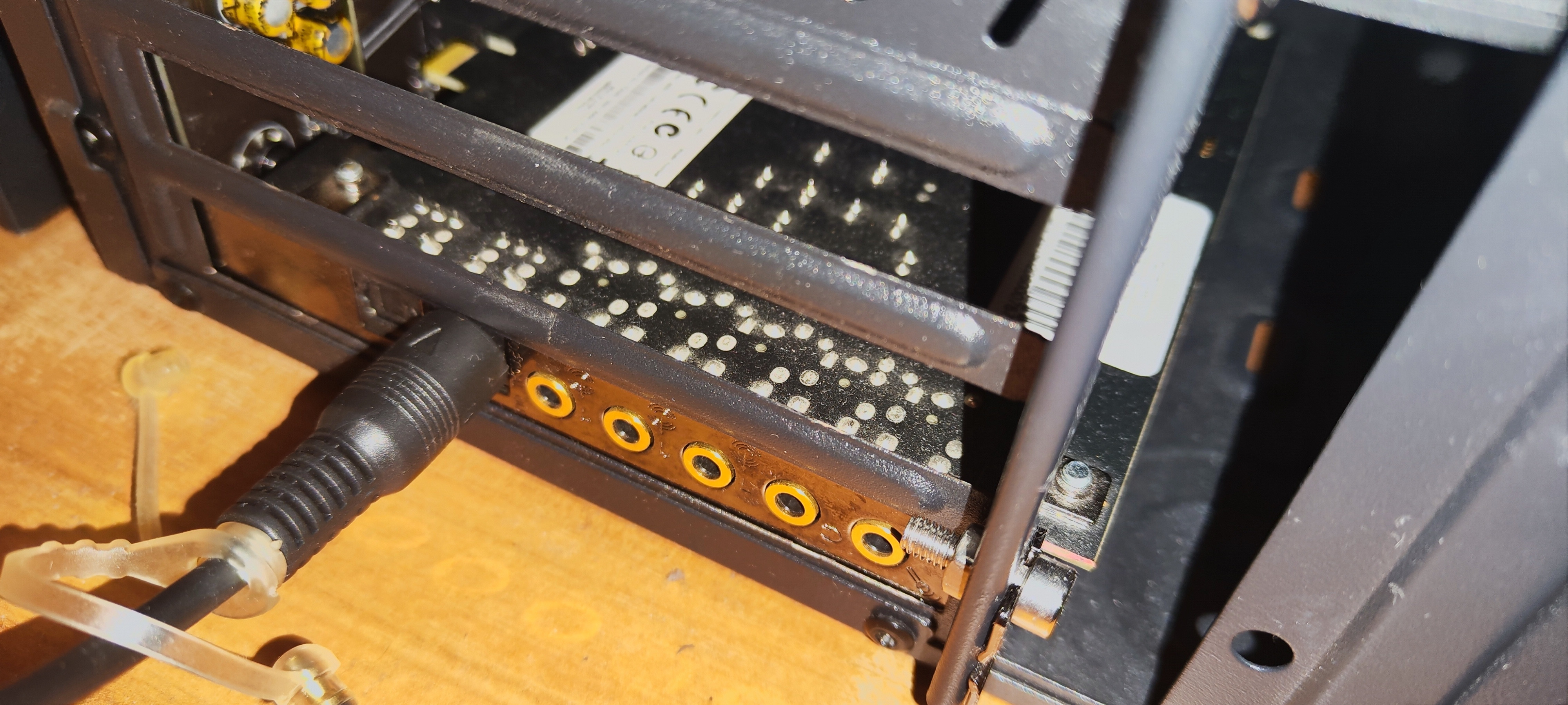 [Rozwiązano] Logitech Z906+Sound Blaster Z - Brak dźwięku ...