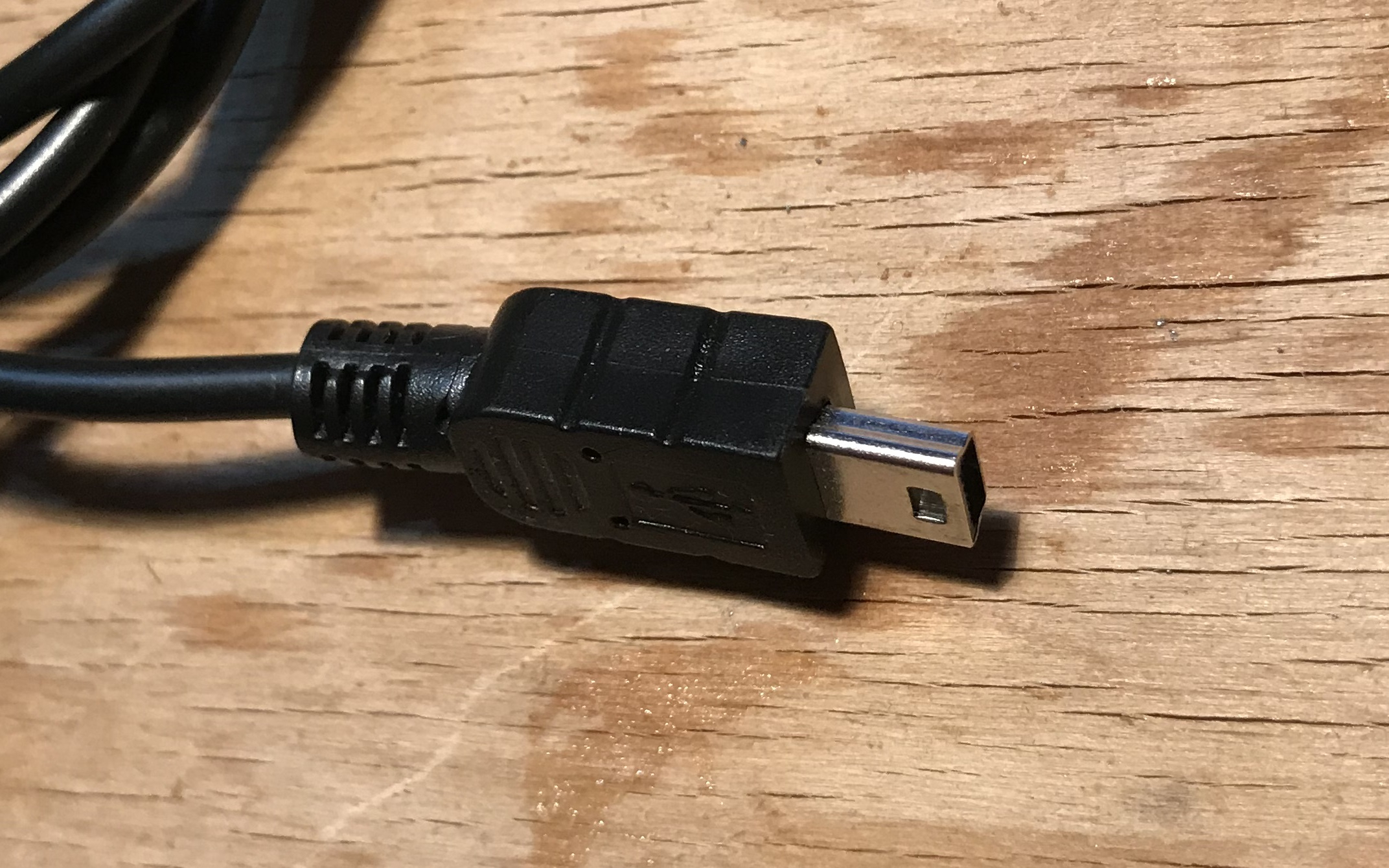 A simple way to control a 3D printer over WiFi with OctoPrint