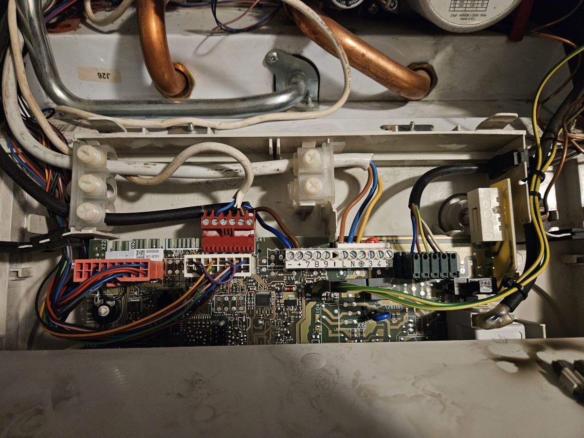 Jak podłączyć listwę Salus KL08RF do pieca Vaillant Ecotec Plus VC PL ...