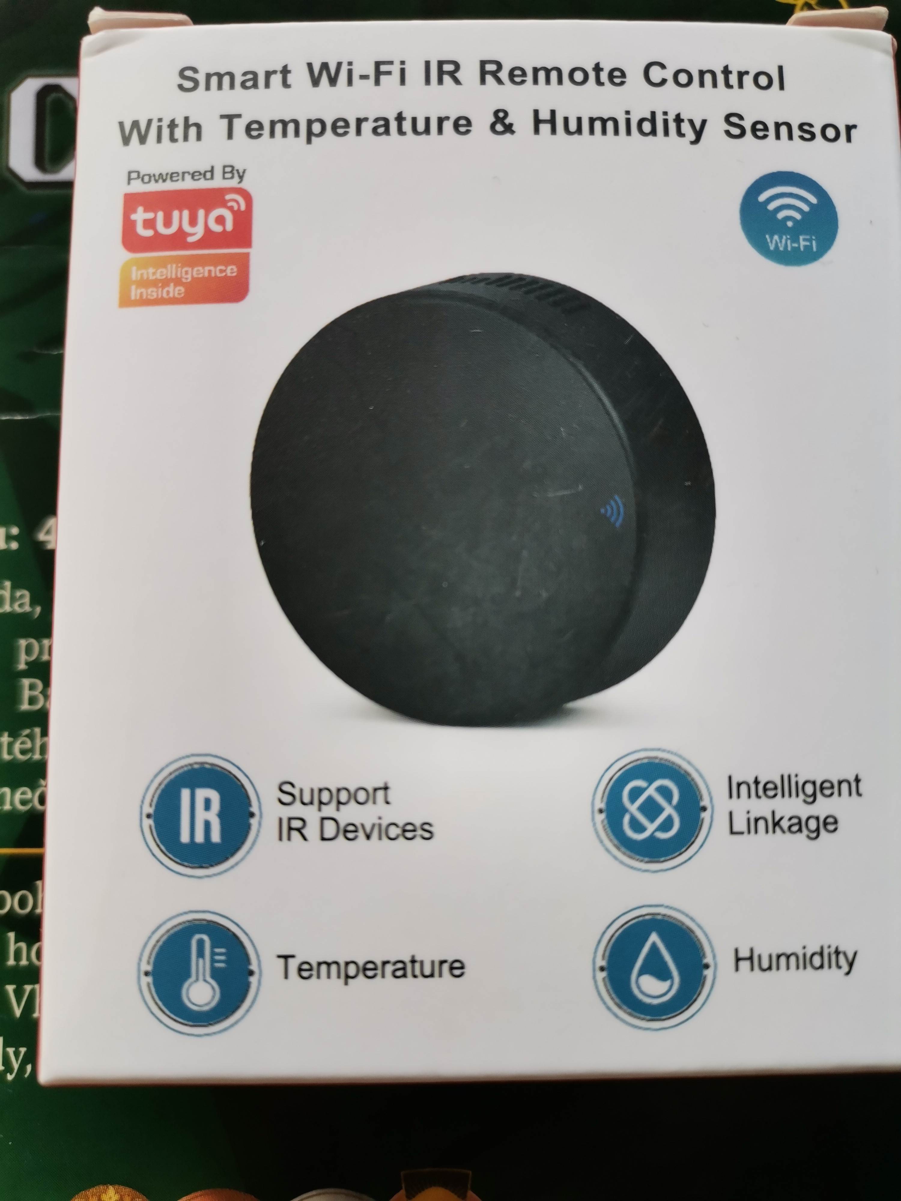 [BKN7231N CBU] Universal remote control with temperature and humidity sensor