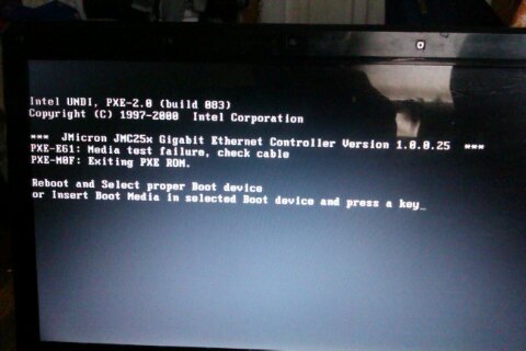 Asus X52JC – komunikat błędu przed uruchomieniem Windows 7, jak usunąć?