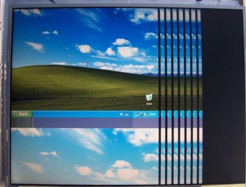 Coś nie tak z matrycą w Fujitsu-Siemens Amilo L7300