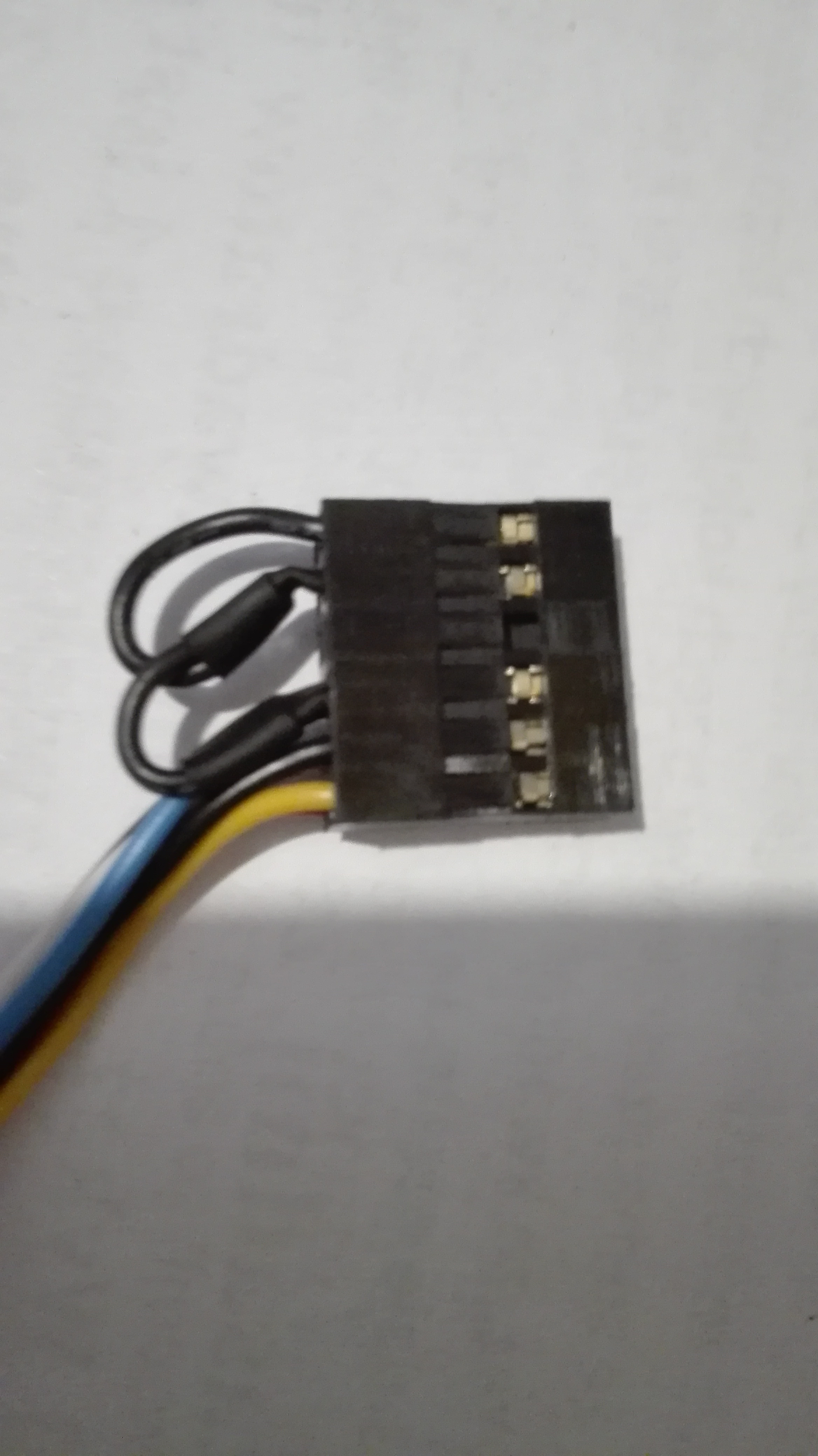 Brak sygnału na monitorze po podłączeniu front panelu w Dell 088DT1