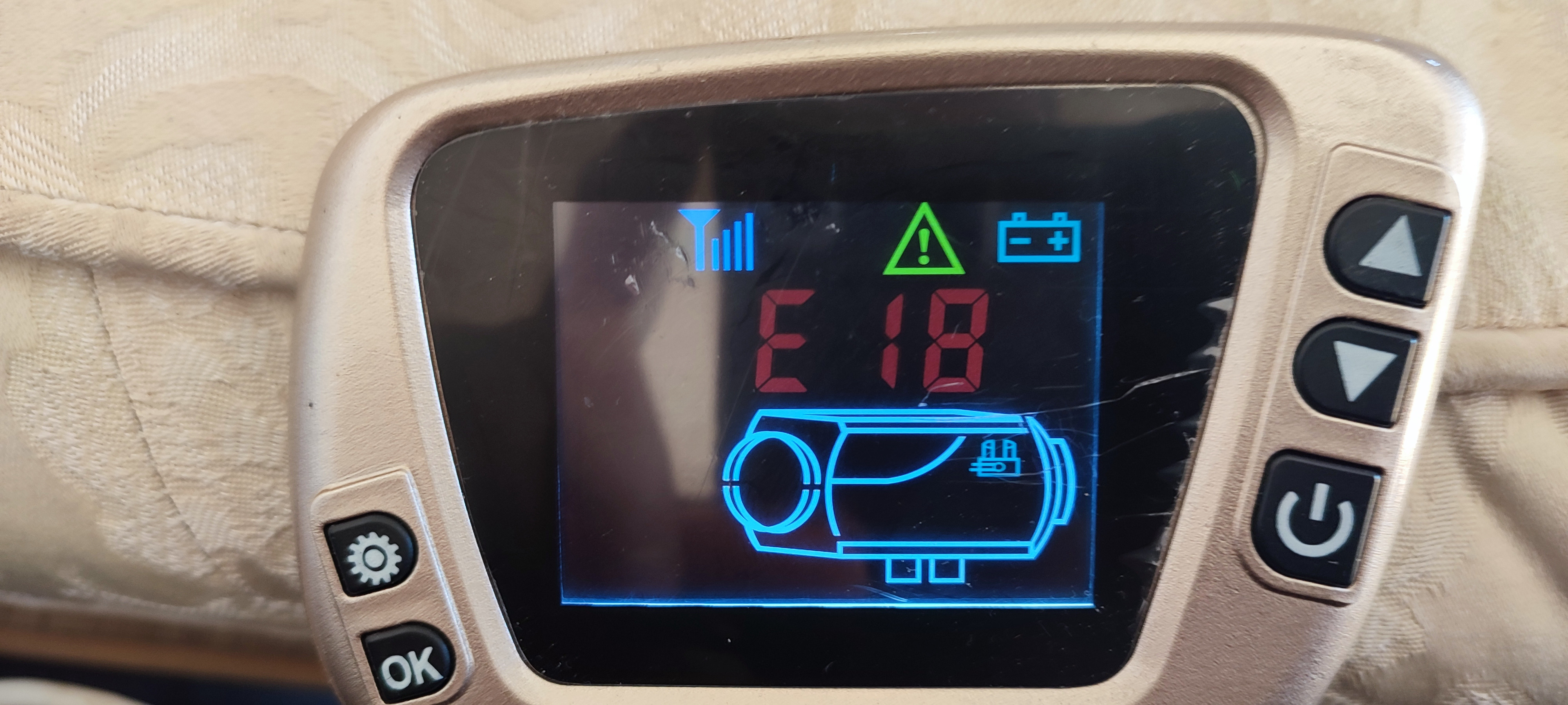 Webasto Vevor 5kW XMZ-D1 błąd E18: Diagnoza przyczyny i rozwiązanie