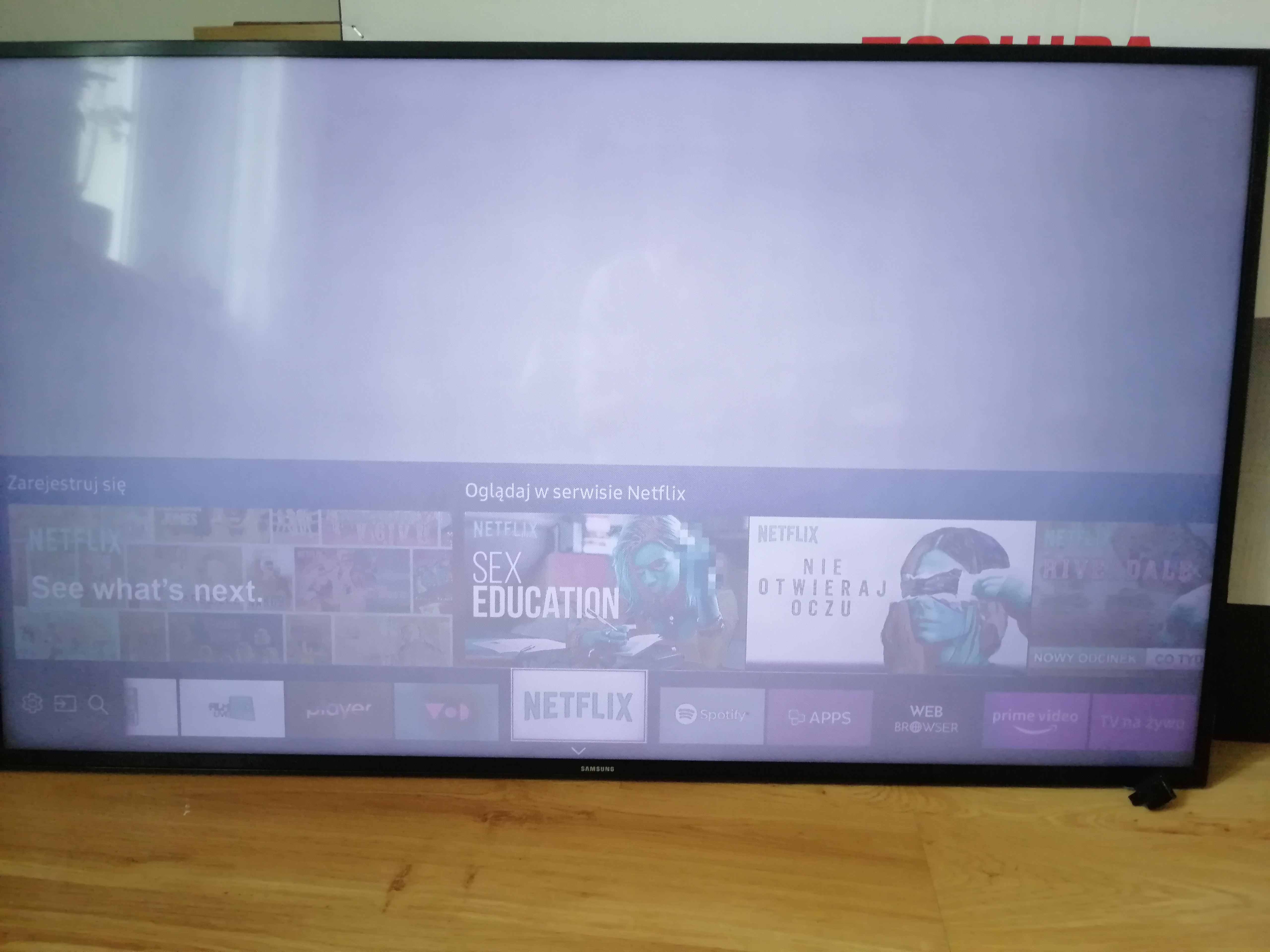 Samsung ue50ku6000 - Mleczny obraz z pomieszanymi kolorami po wymianie płyty głównej bn94-10832d