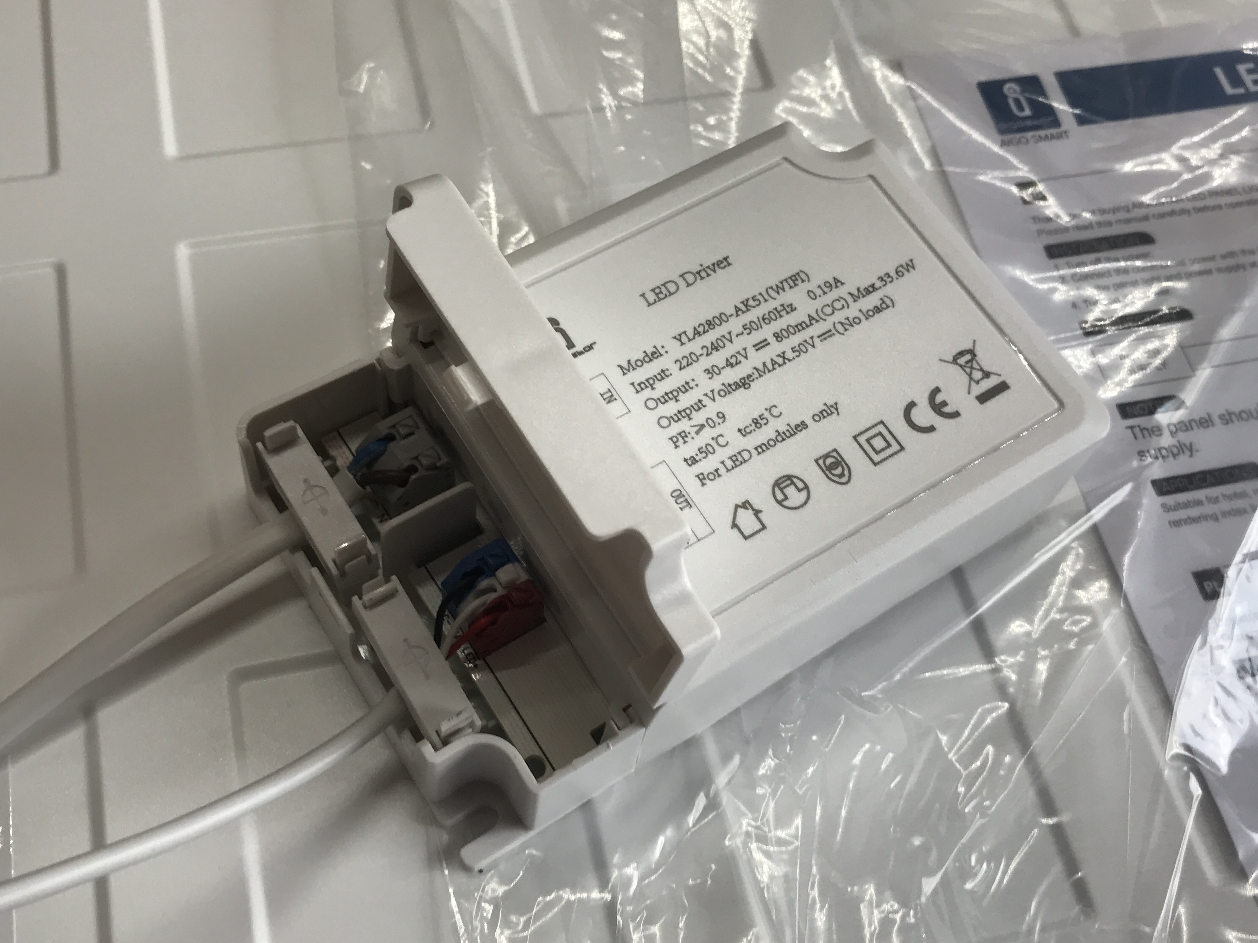 [EMW3071] Wielki panel LED 600x600x25 CCT 3000-6500K WiFi Aigosmart