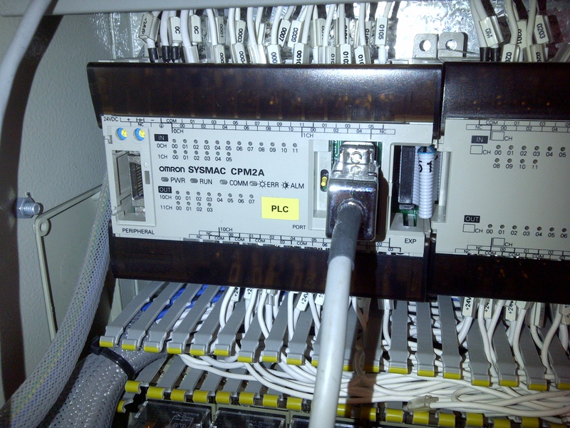 [Sprzedam] Sterownik PLC OMRON SYSMAC CPM2A + mnóstwo innych części