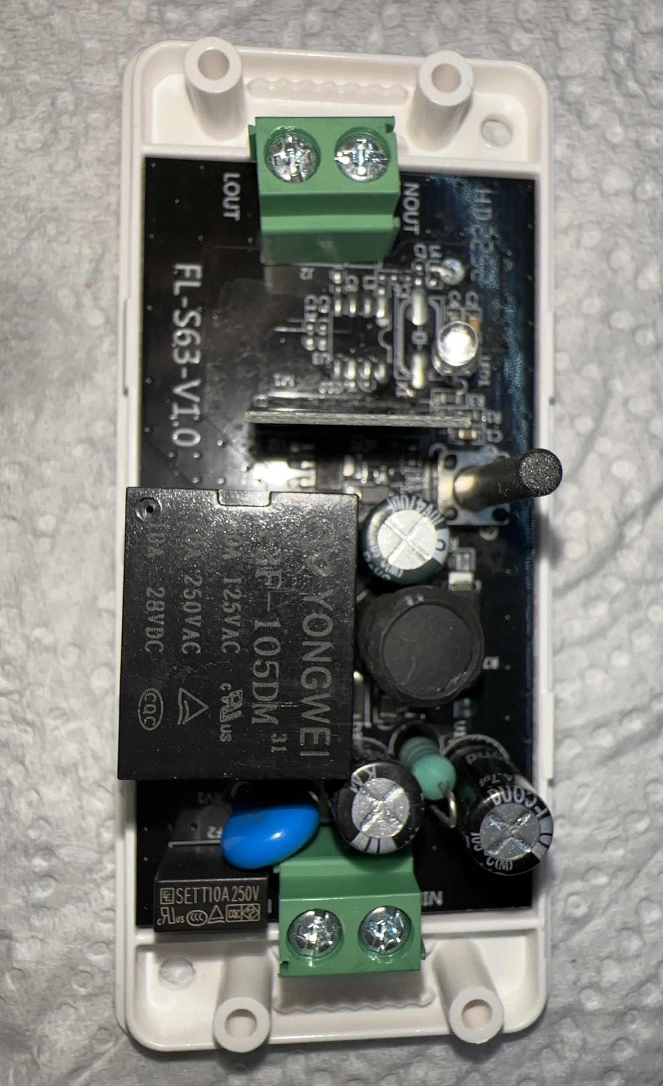 Teardown of 3 Generic Smart Switch Variants with ESP8265 10A TYWE2S ...