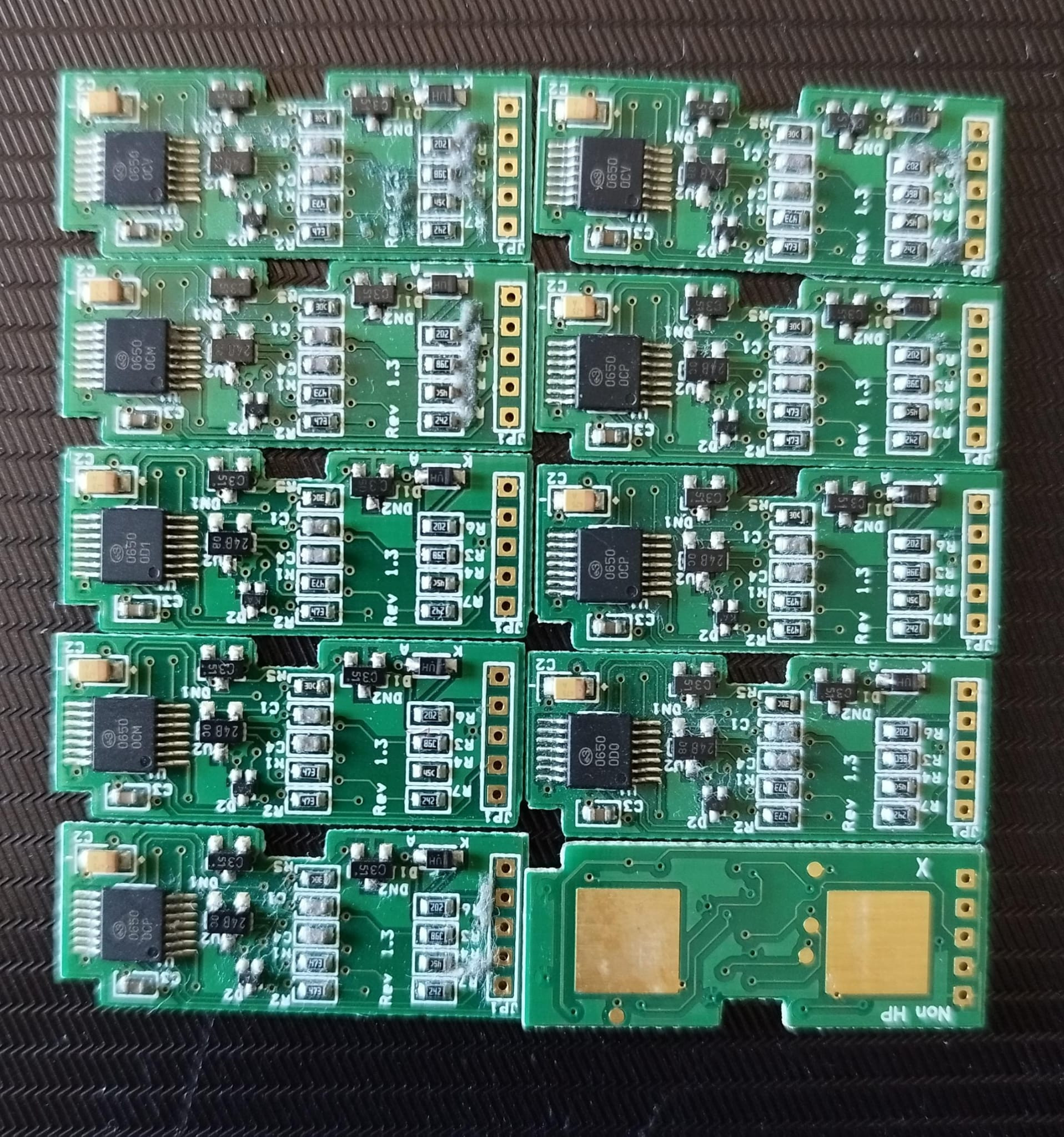 Identifying Unknown IC from Clone HP Toner Cartridge Modules with e3 Logo