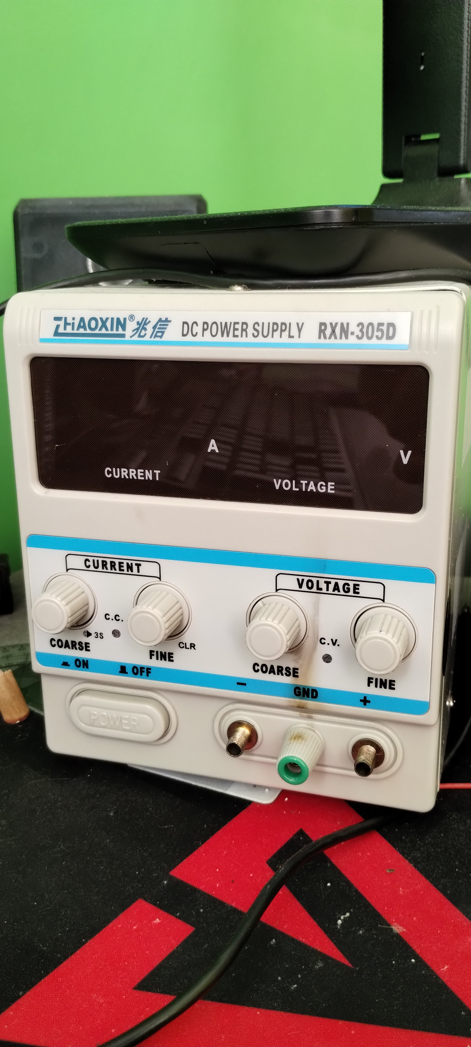 Nagrzewnica indukcyjna - nie grzeje mimo dużego poboru prądu. Co robię ...