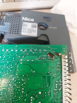 Nice CL101 z napędu FILO -błąd 7 mignięć, potrzebny schemat