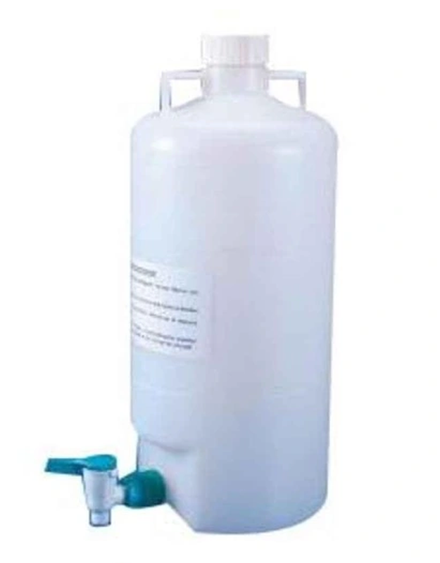 Ekonomiczny dystrybutor wody lub kran brak instalacji