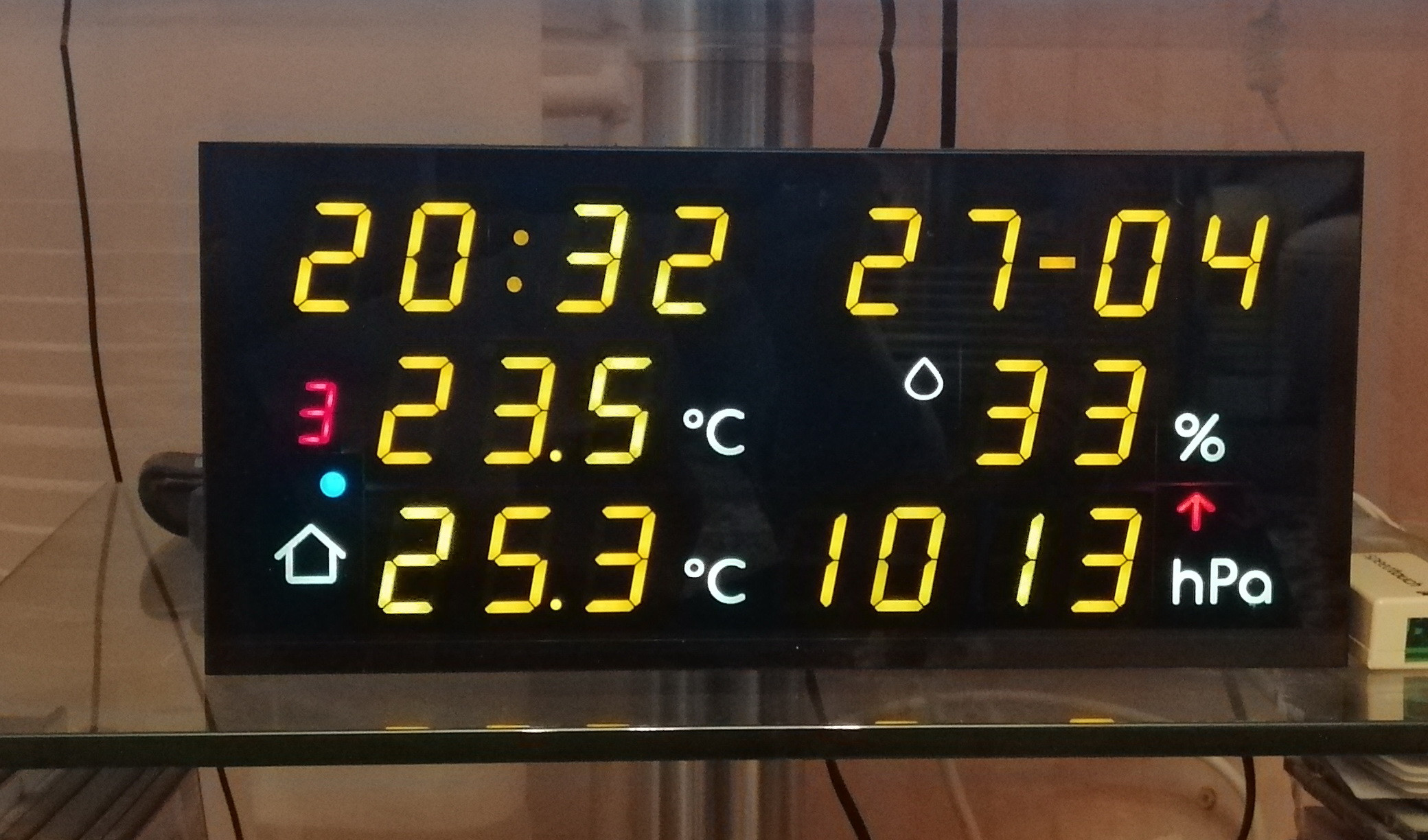 LED weather station with NTP clock and calendar - 3