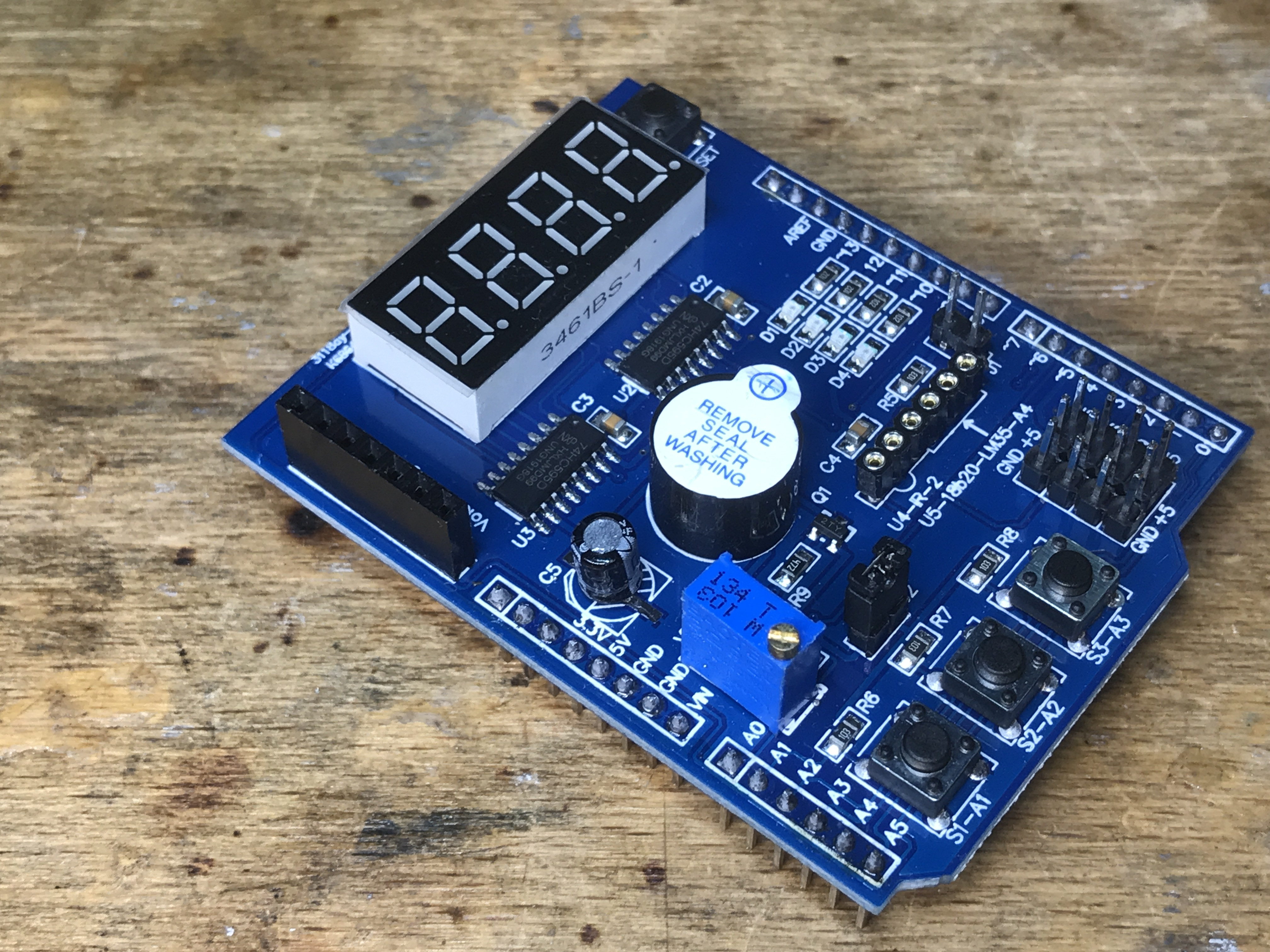 Arduino R4 WiFi and Multi Function Shield - we port the library to R4 ...