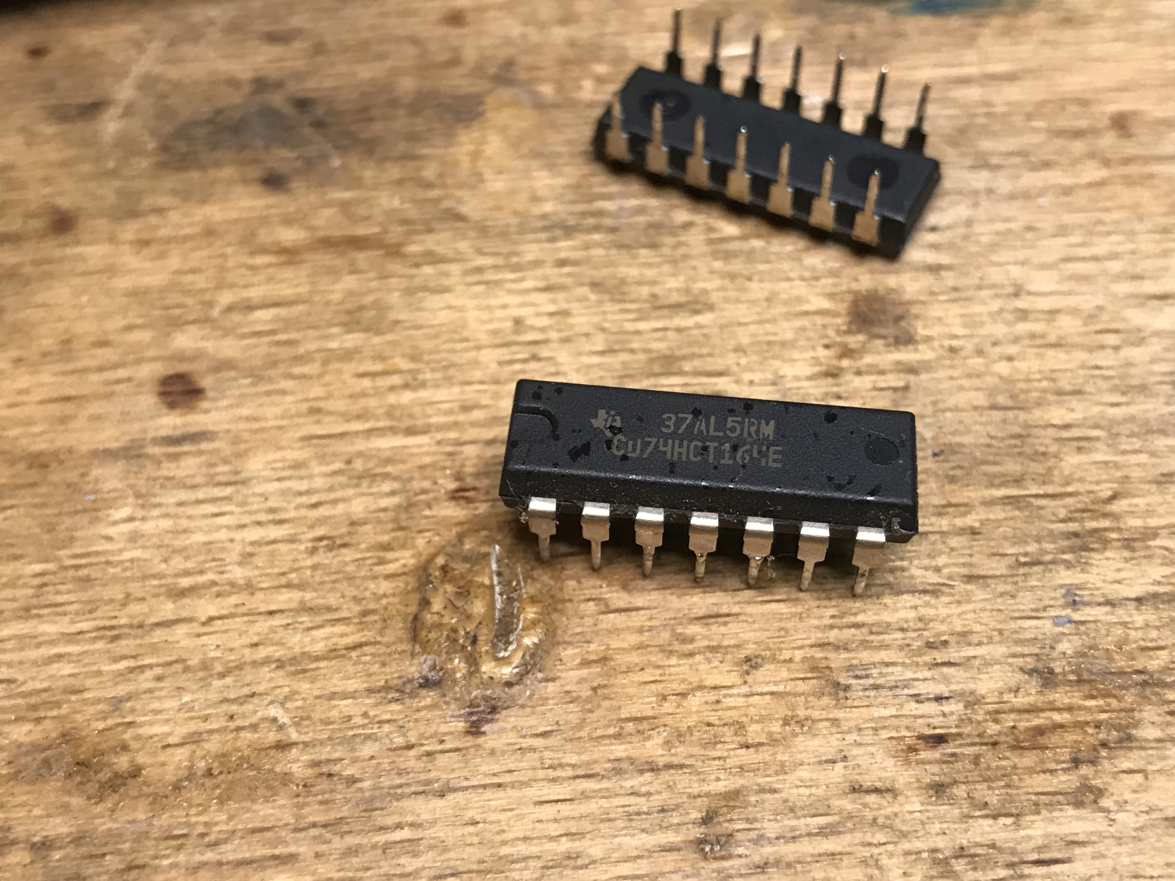 Budujemy zegar na PIC18F2550, krok po kroku - część 1, BMP280, TC74 ...