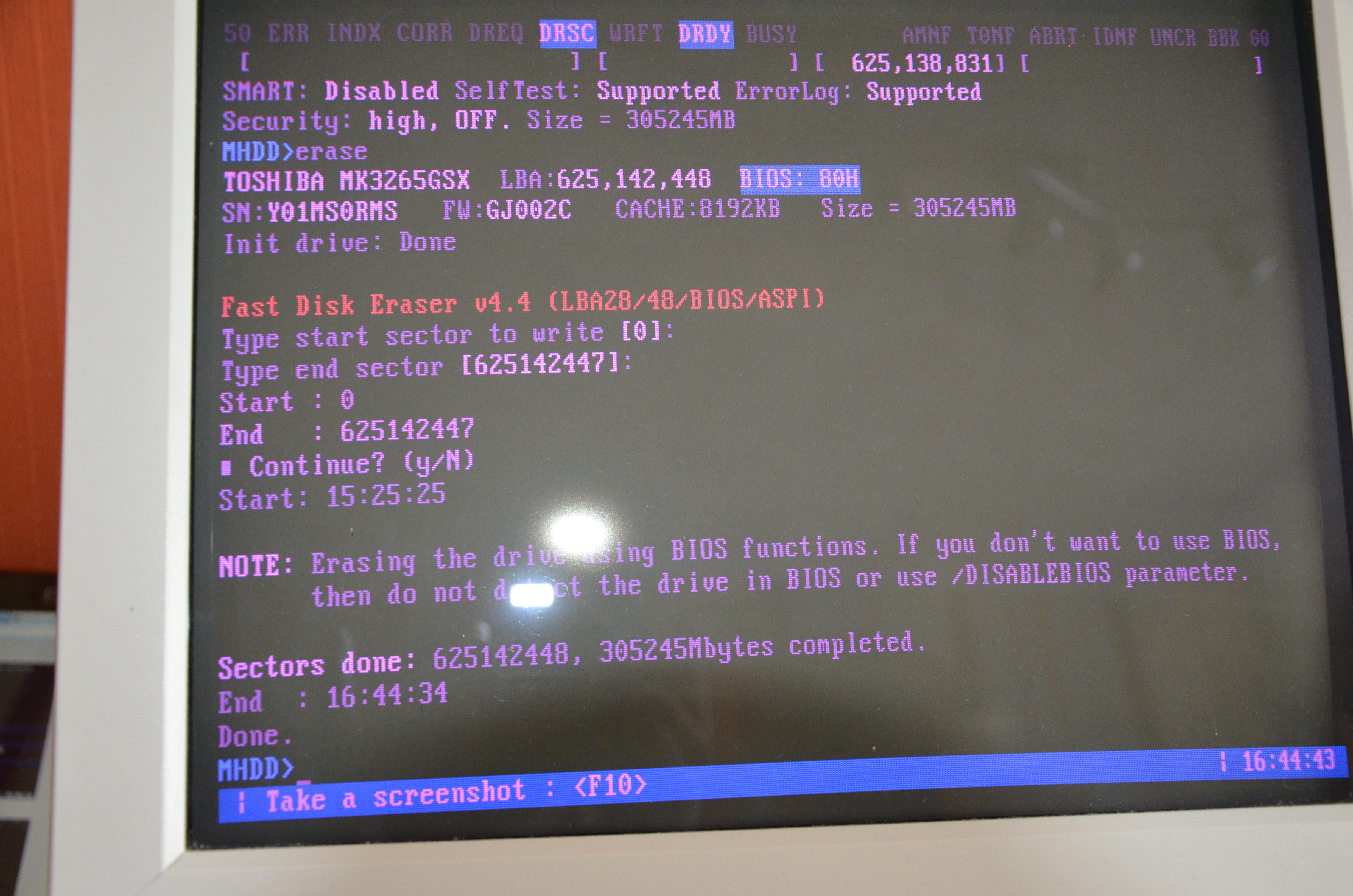 TOSHIBA MK3265GSX 320GB - Chwilowe zawieszanie laptopa, czysty system