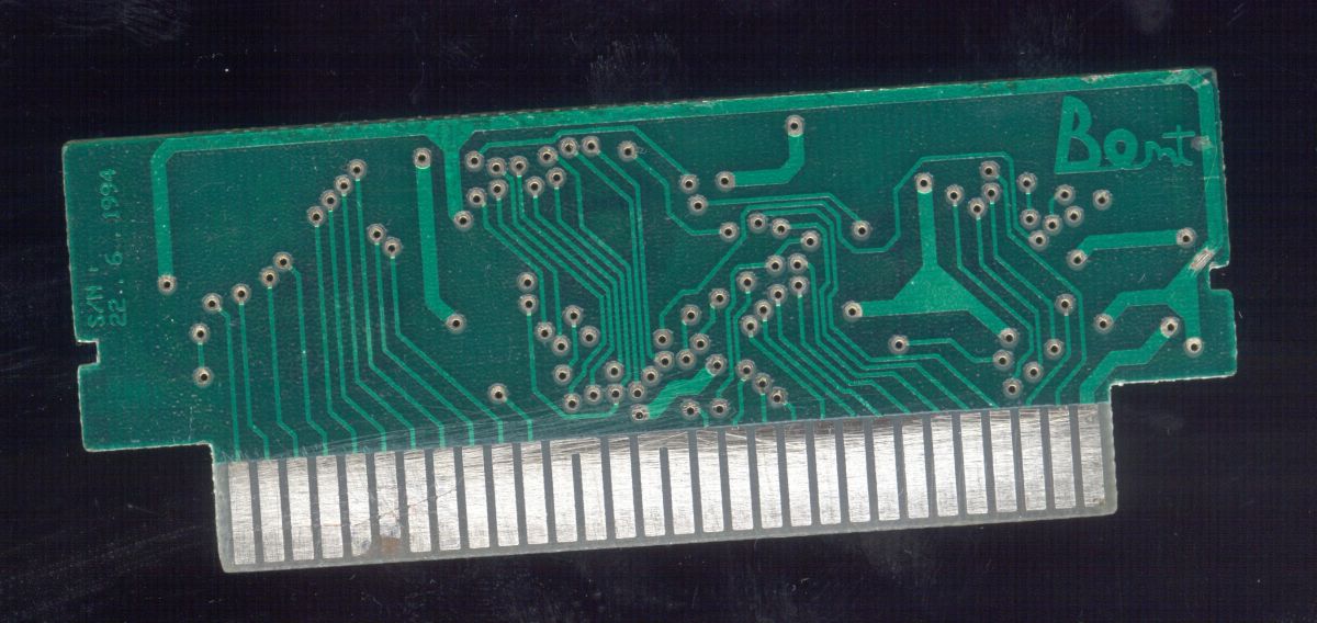 SUBOR SB97 - Famiclone with floppy+LPT+Keyboard - Page 2 - nesdev.org