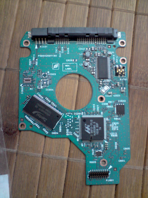 [Kupię] lub [PRZYJMĘ] Elektronikę (sprawną) do dysku Toshiba MK5056 GSY