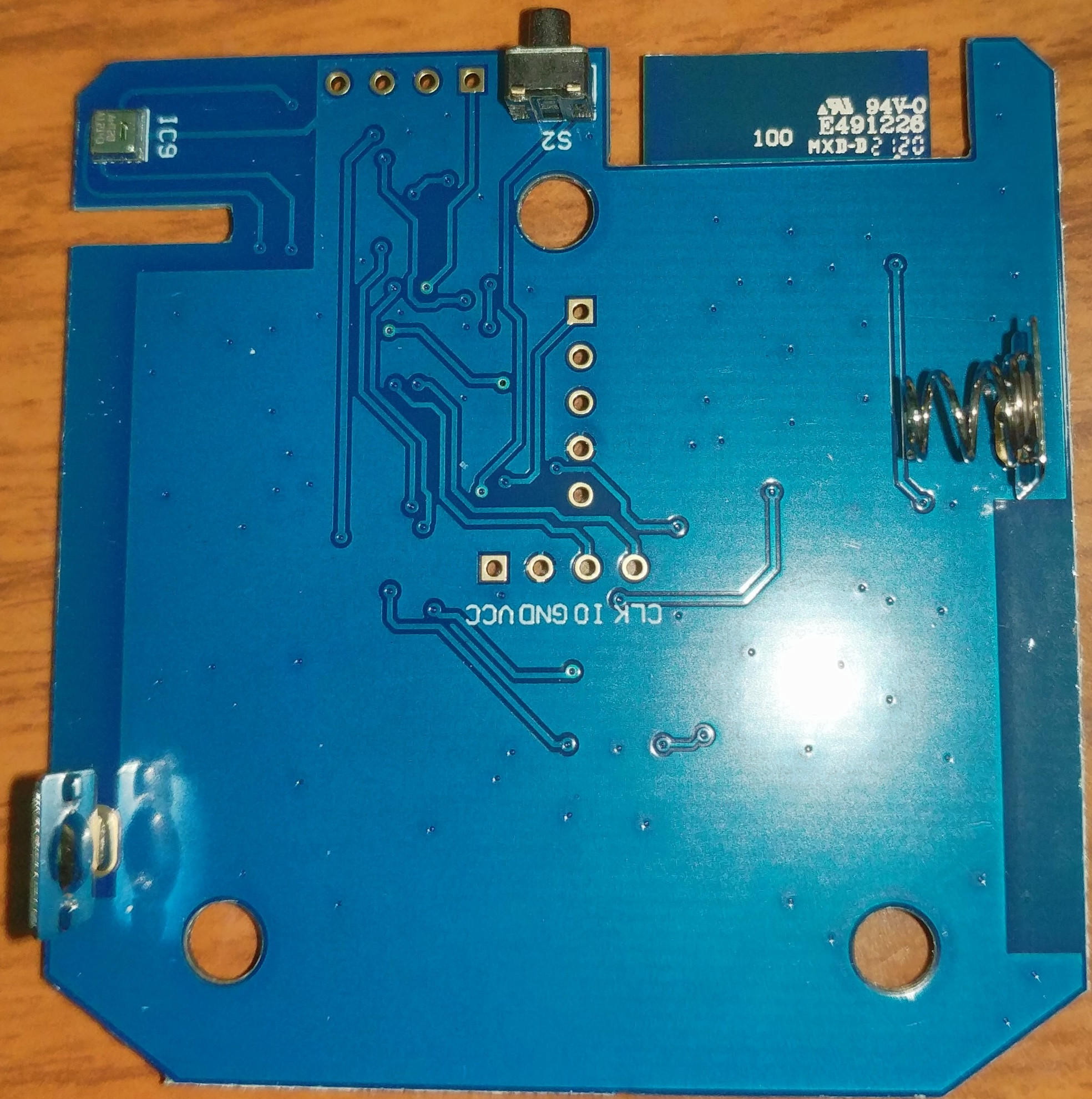 CB3S / BK7231N: Generic Tuya wireless temperature/humidity sensor with LED