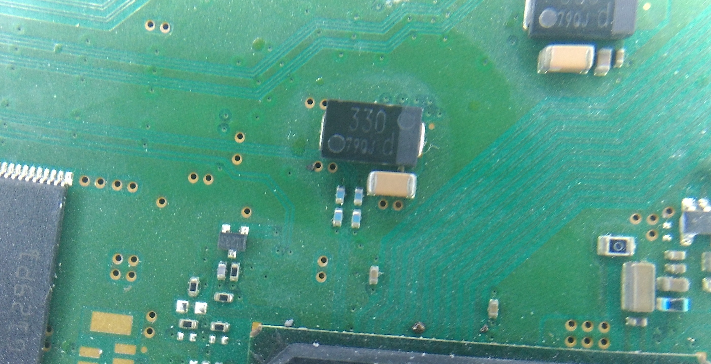 Toshiba Satellite A300 - Zamiana kondensatora NEC Tokin OE907