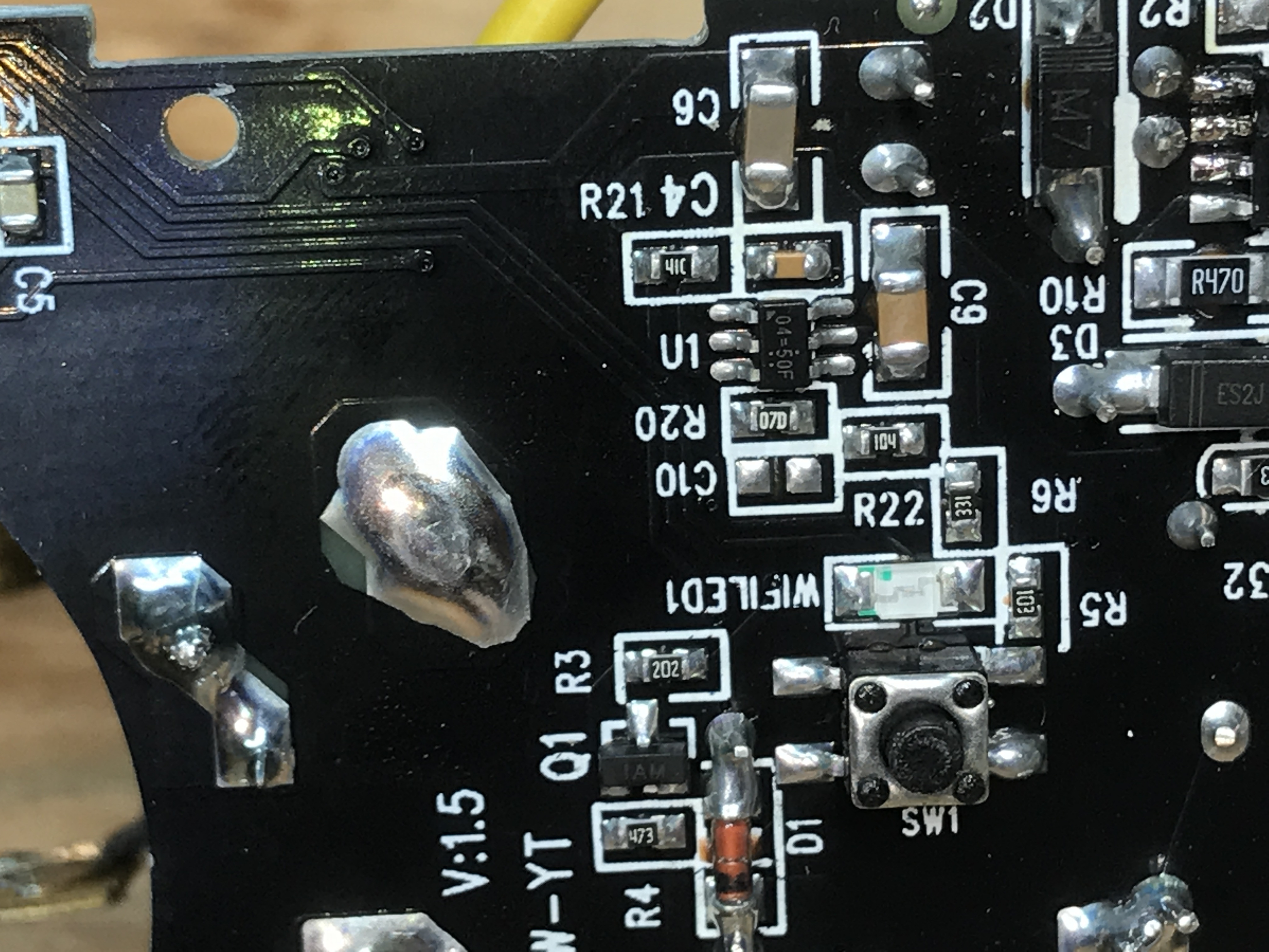 [TYWE2S/ESP8266] Czterogniazdowa listwa z USB sterowana przez WiFi Woox ...