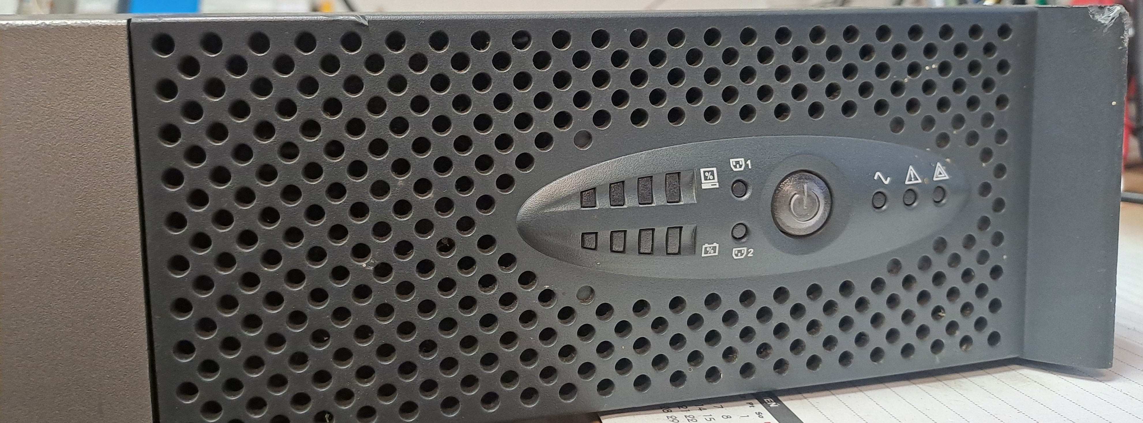 [Sprzedam] Używany UPS RACK firmy EATON Evolution S 2500. (2,5 kVA ...