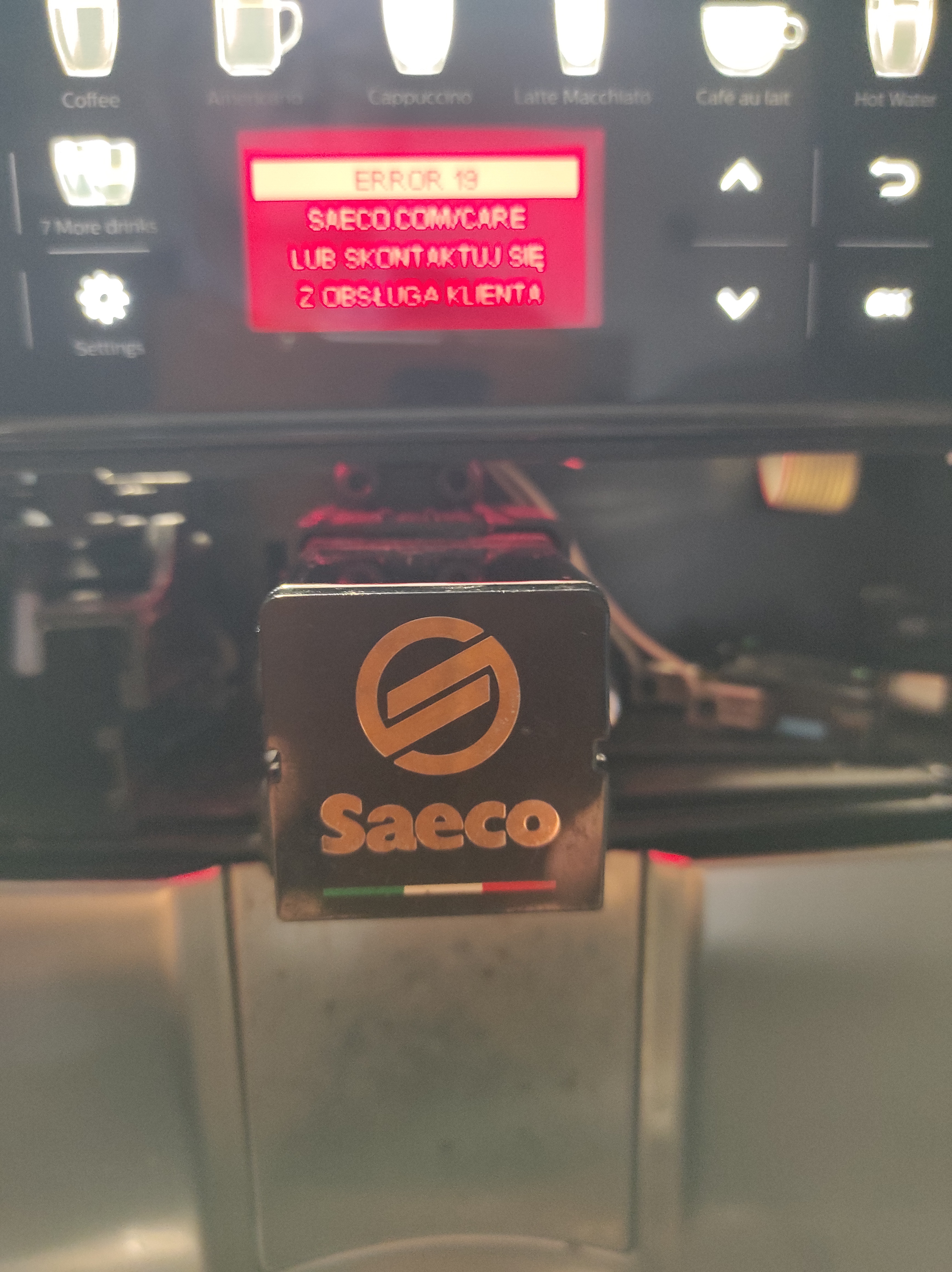 Jak naprawić błąd 19 w ekspresie Saeco SM5573? - elektroda.pl