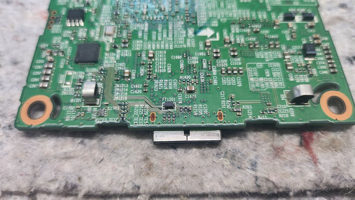 Schemat do Samsung Evolution Kit SEK-2000 lub wartości rezystorów R1209 ...