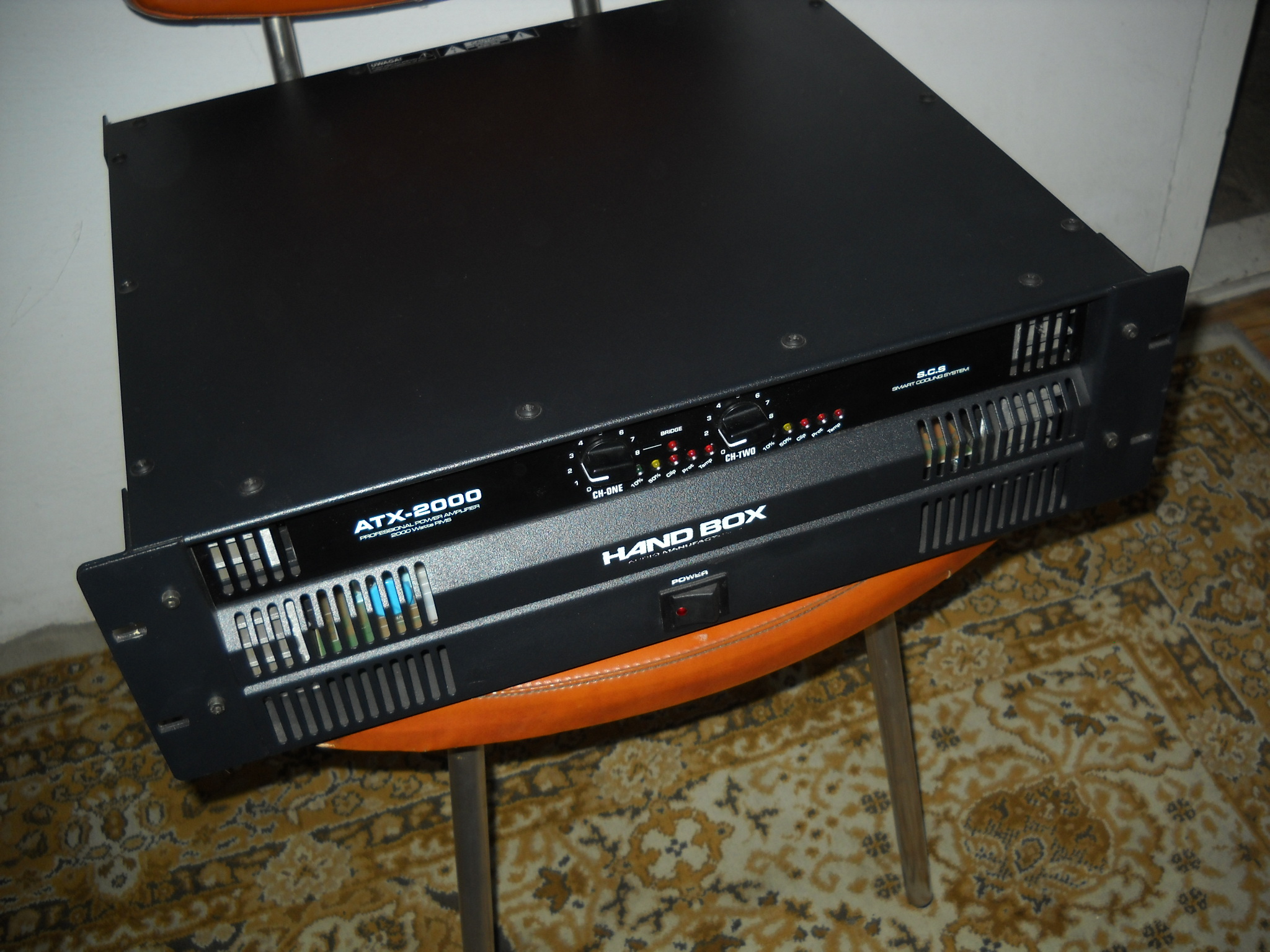 [Sprzedam]Wzmacniacz Hand Box ATX 2000 stan sklepowy