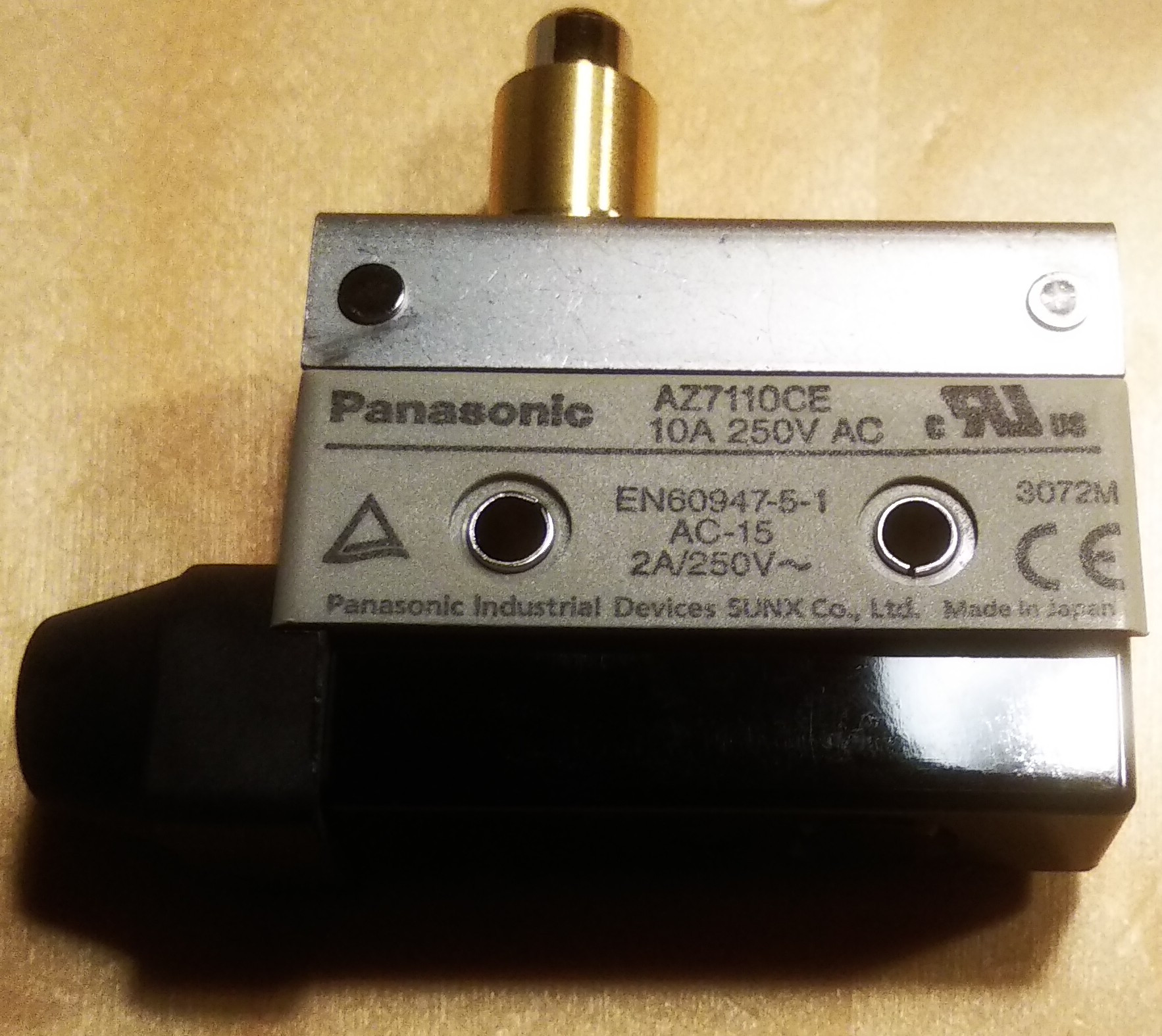 [Sprzedam] Wyłącznik krańcowy Panasonic Japan ML LIMIT SWITCH AZ7110CE