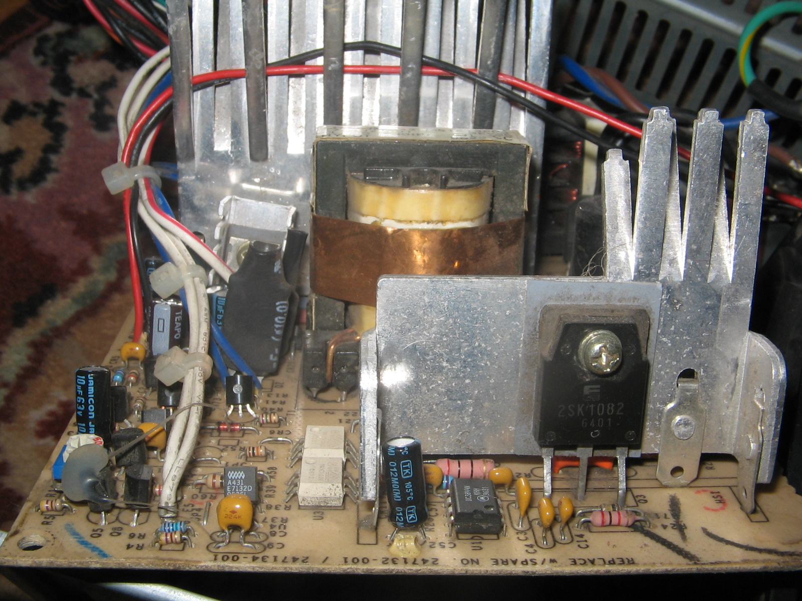 Compaq series PS2022 model: PS-5151-4L (AT) nie uruchamia się - naprawa.