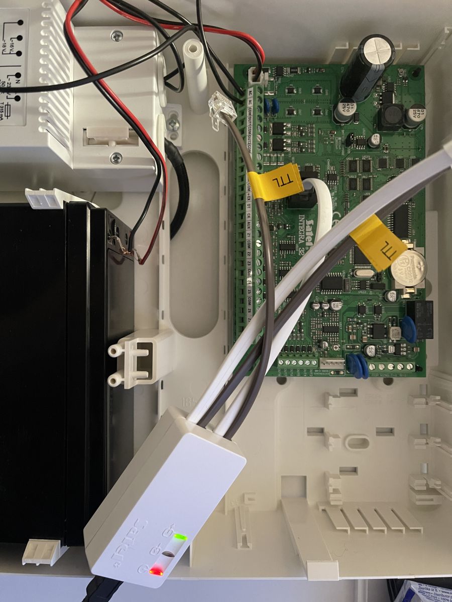 Integra 32, INT-KWRL2, ABAX 2 (ACU-220): Jak nawiązać łączność z ...