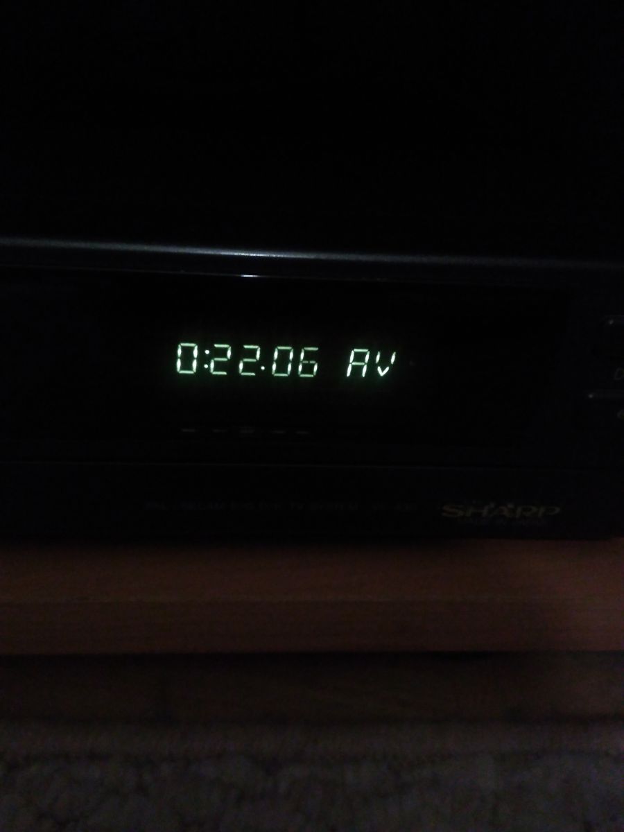 [Rozwiązano] SHARP VC-A30BP - Świecące dodatkowe segmenty wyświetlacza