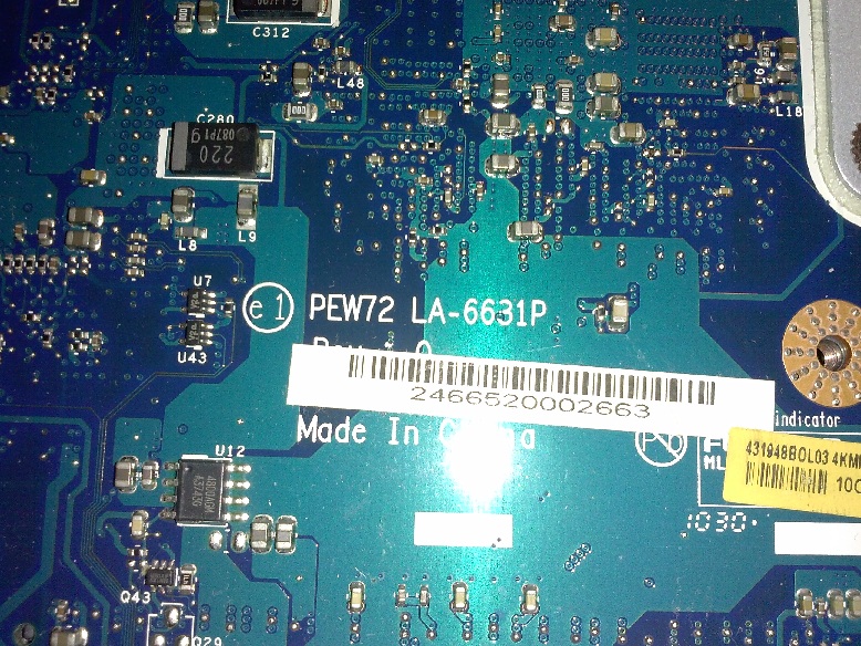 Acer Aspire 5336 - podświetlenie matrycy mruga po zmostkowaniu bezpiecznika