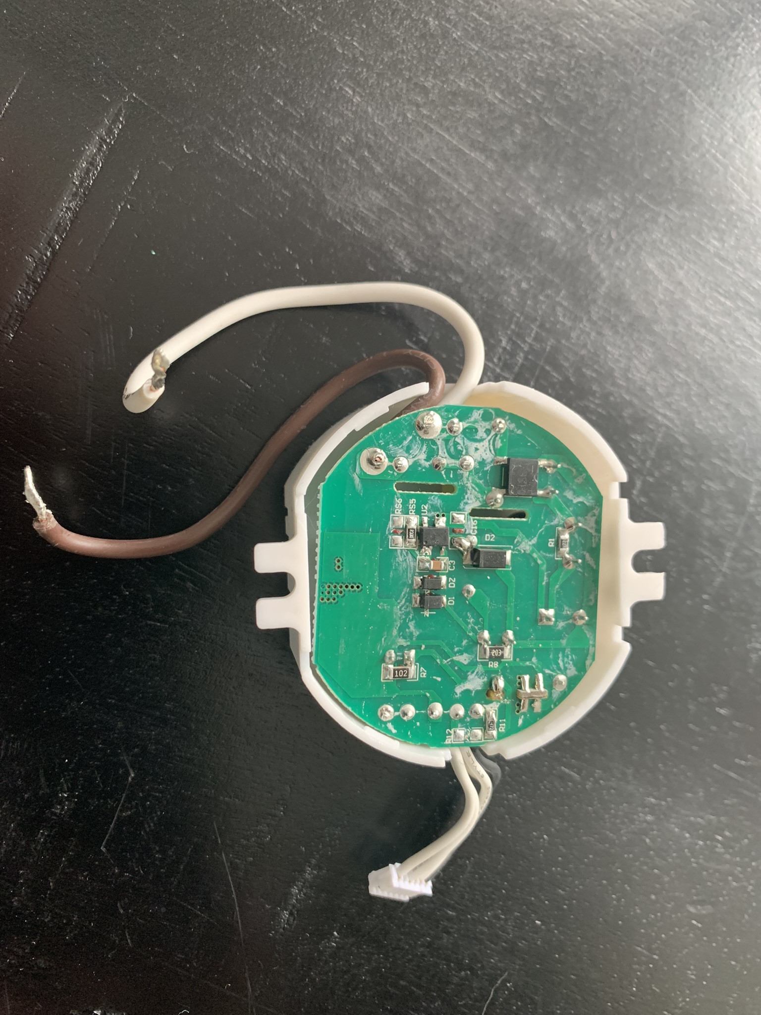 LSC RGB Ceiling Lamp Flashing and Connection to Home Assistant (Tuya ...