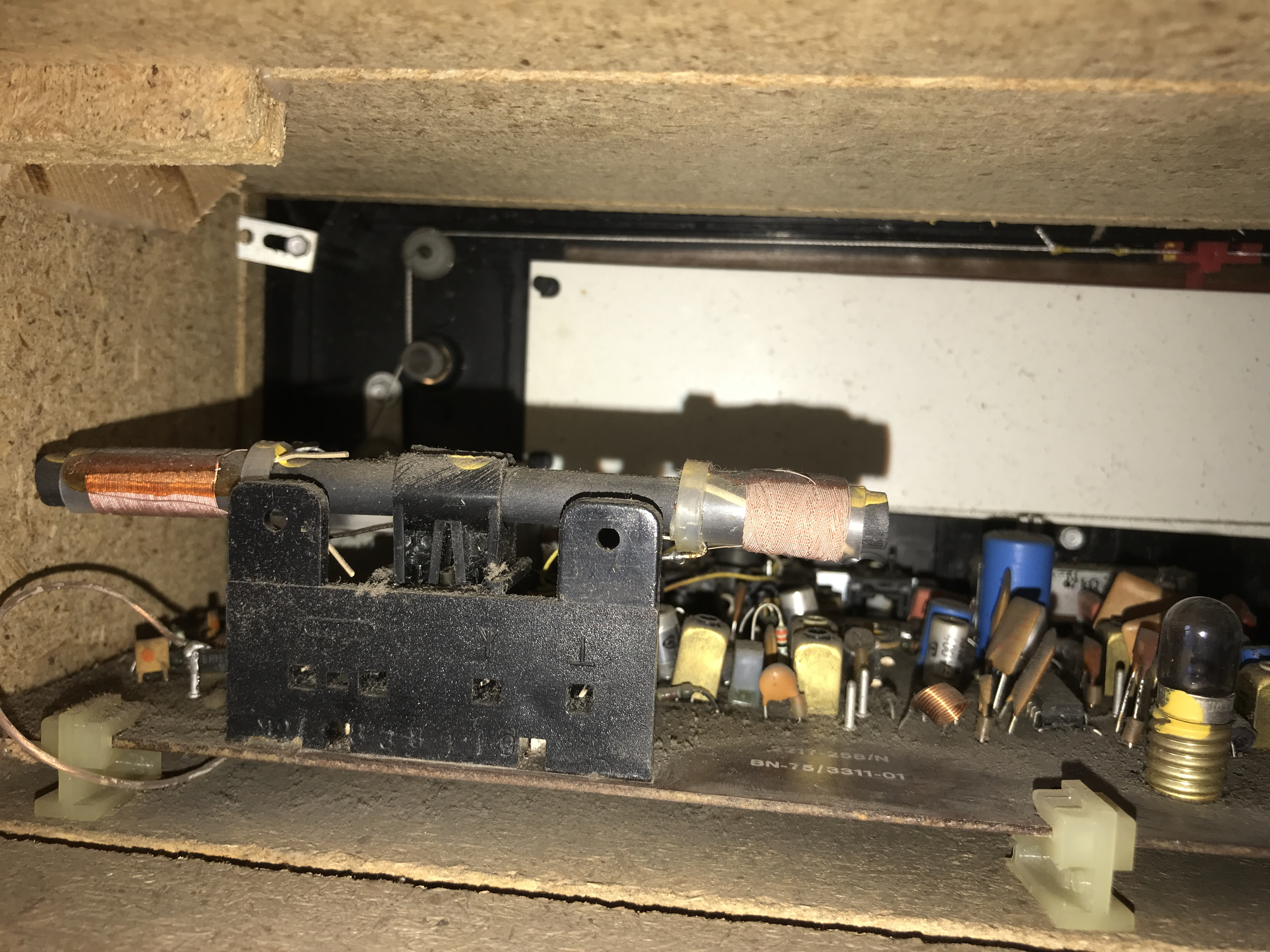 Unitra Diora "Beskid" DMP-411 - interior, photo gallery, diagram