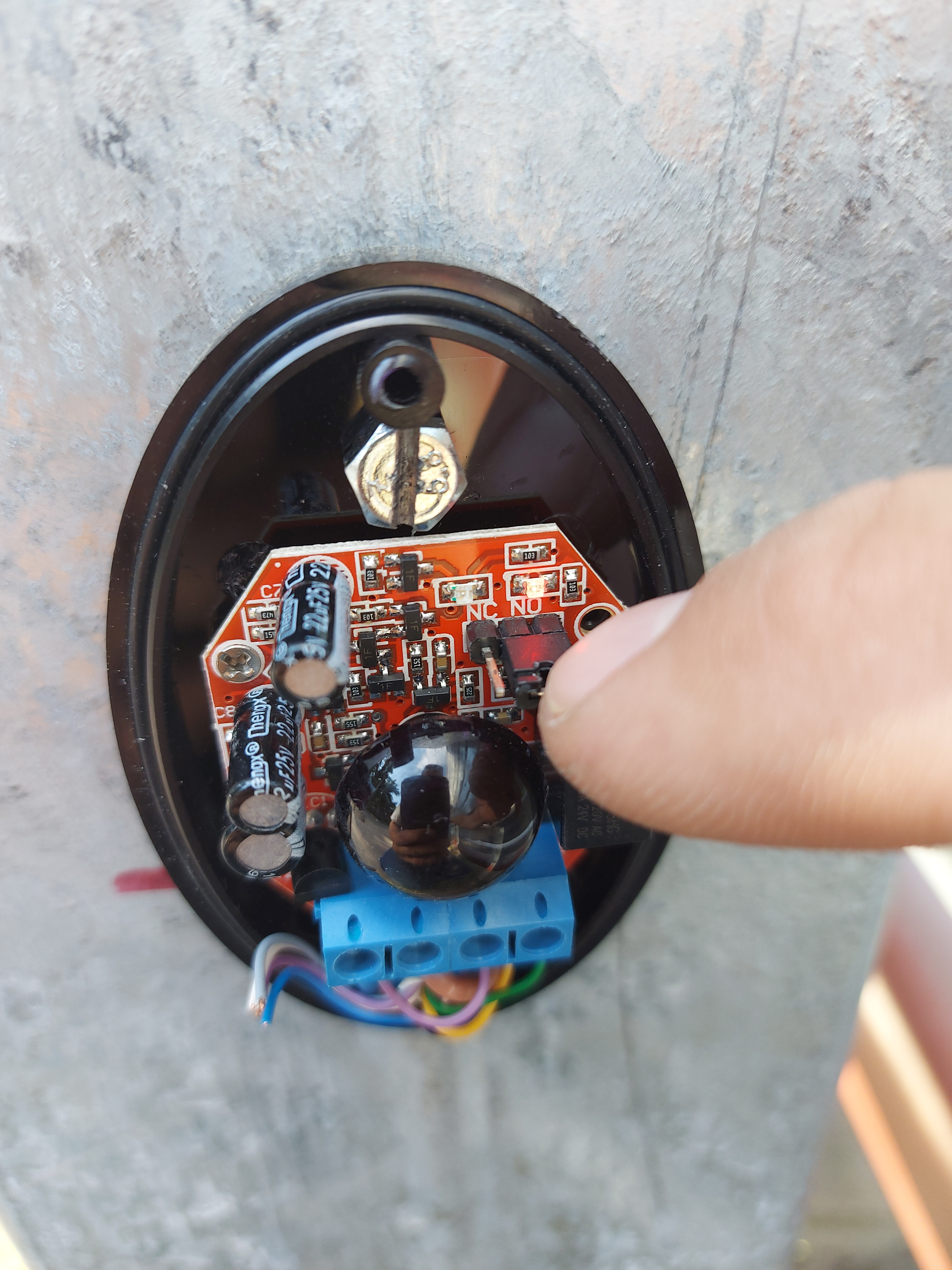 ABM 338 Switchboard: Functions, Connections, Sliding Gate (Voltage ...