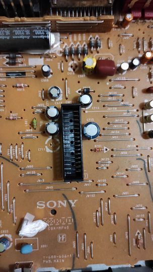 Budowa własnego odtwarzacza CD z obudowy UNITRA T8010 i napędu Sony ...