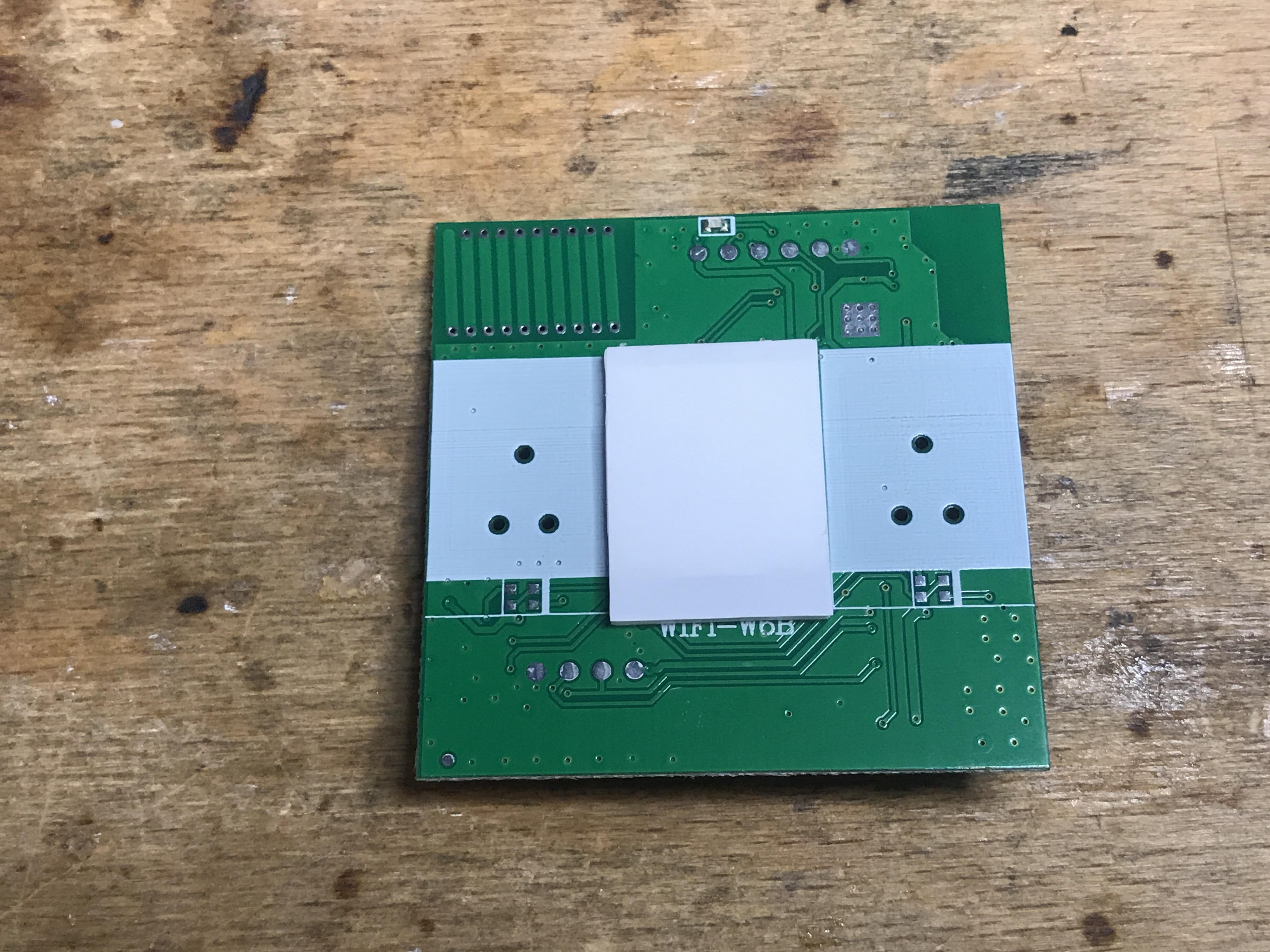 [ESP8285] Włącznik światła WiFi LED master z ukrytą (i darmową ...