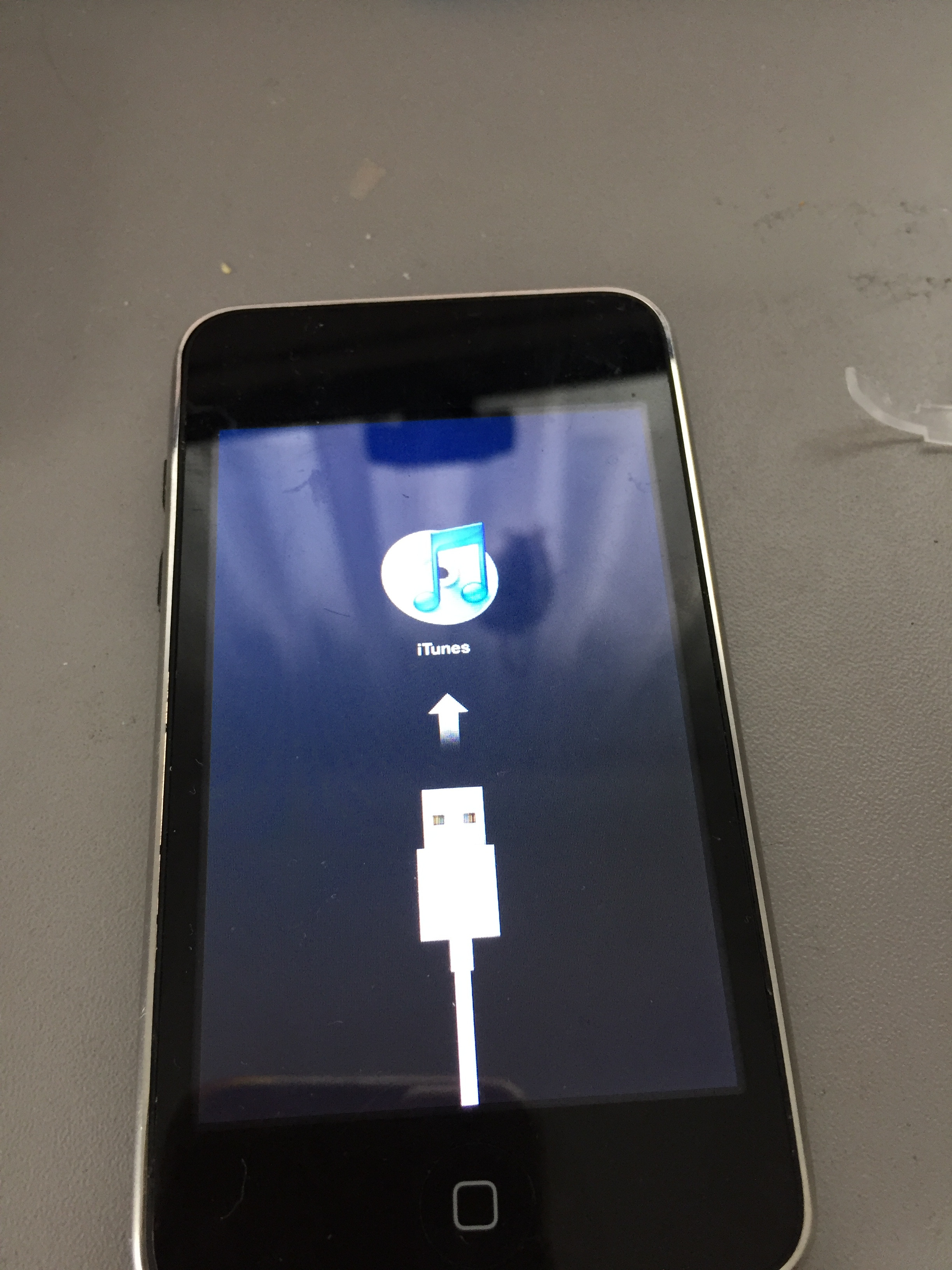 [Rozwiązano] iPod touch 3 gen - Nieudane przywracanie w trybie DFU i ...